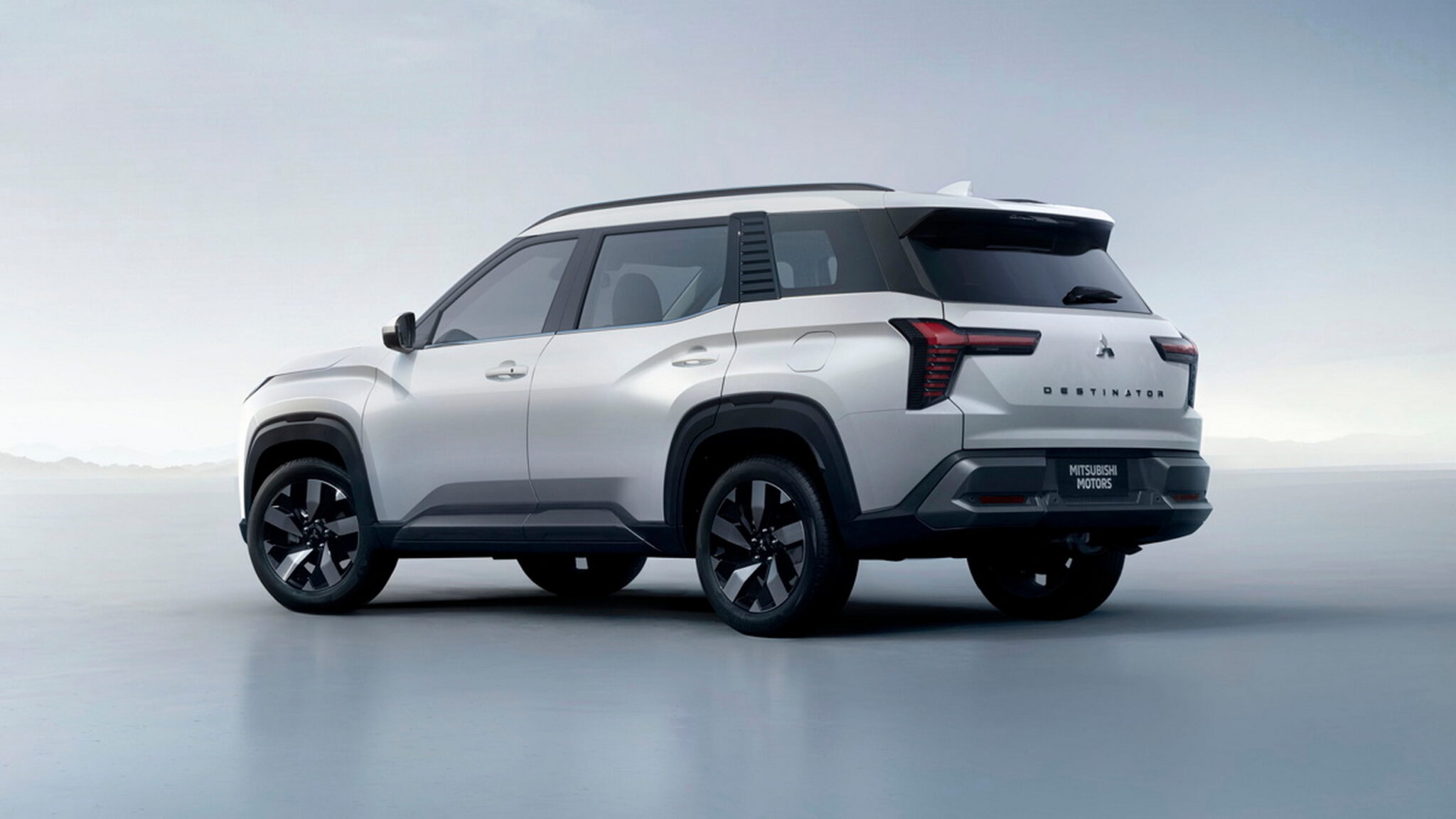 Mitsubishi Launches New Three-Row SUV That’s Not The Pajero | Carscoops