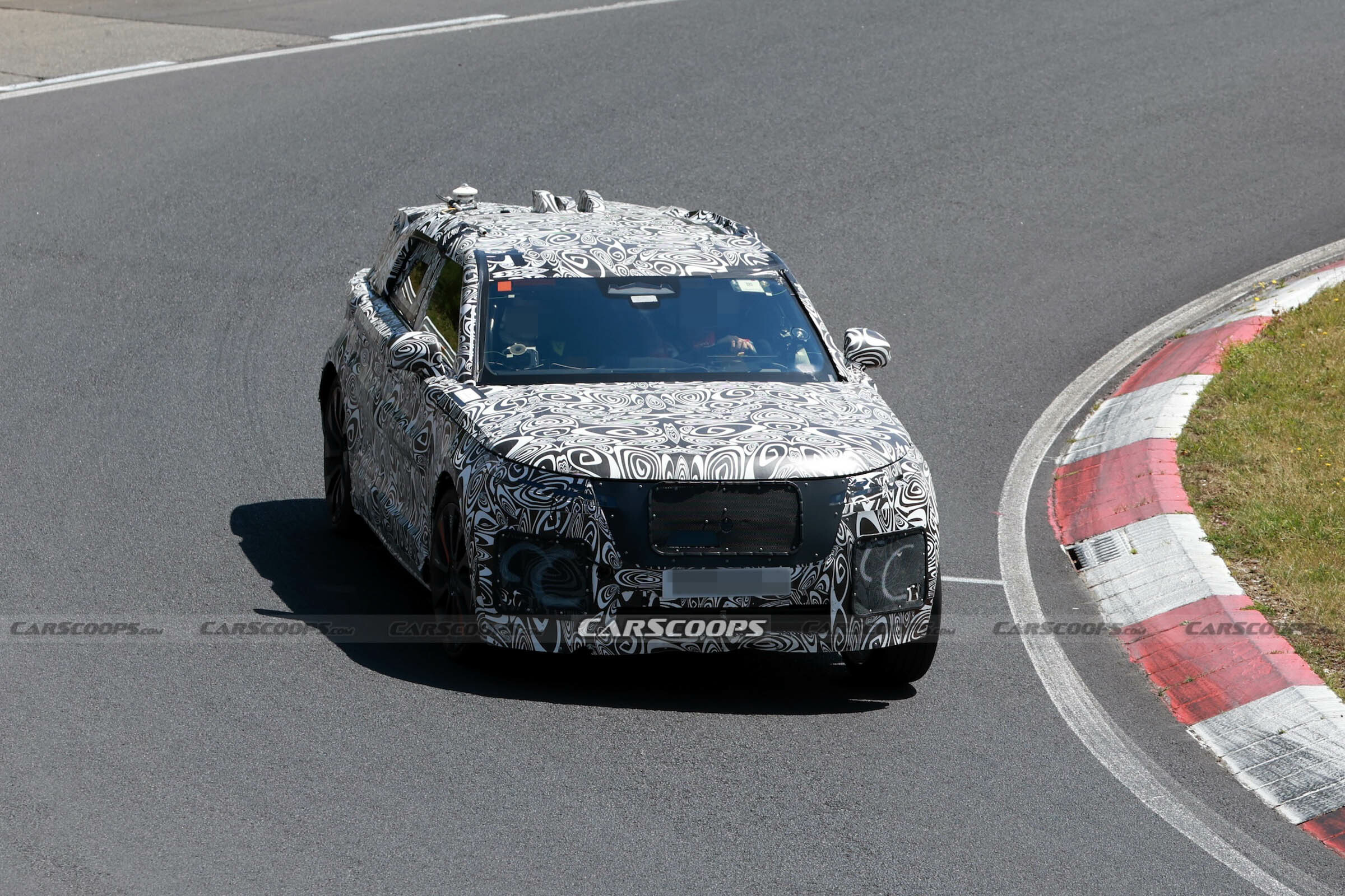 The Electric Range Rover Is Getting A Little Brother | Carscoops