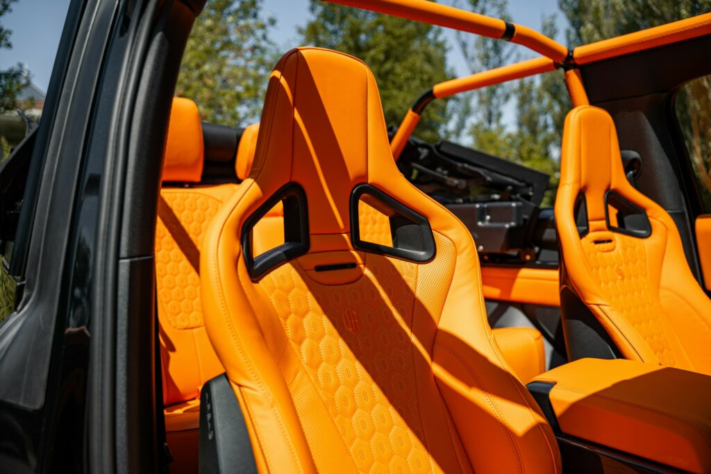 This Custom Defender Drops Its Top And Lets The Leather Do All The ...