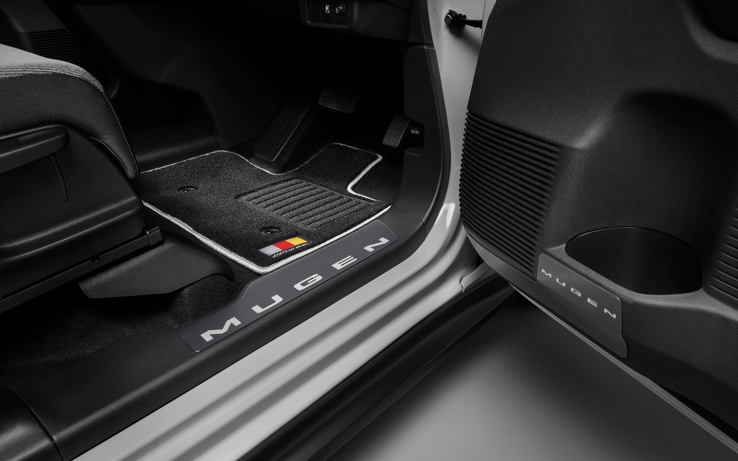 Mugen Turns Honda’s Tiny EV Into A Pocket-Sized Street Fighter | Carscoops
