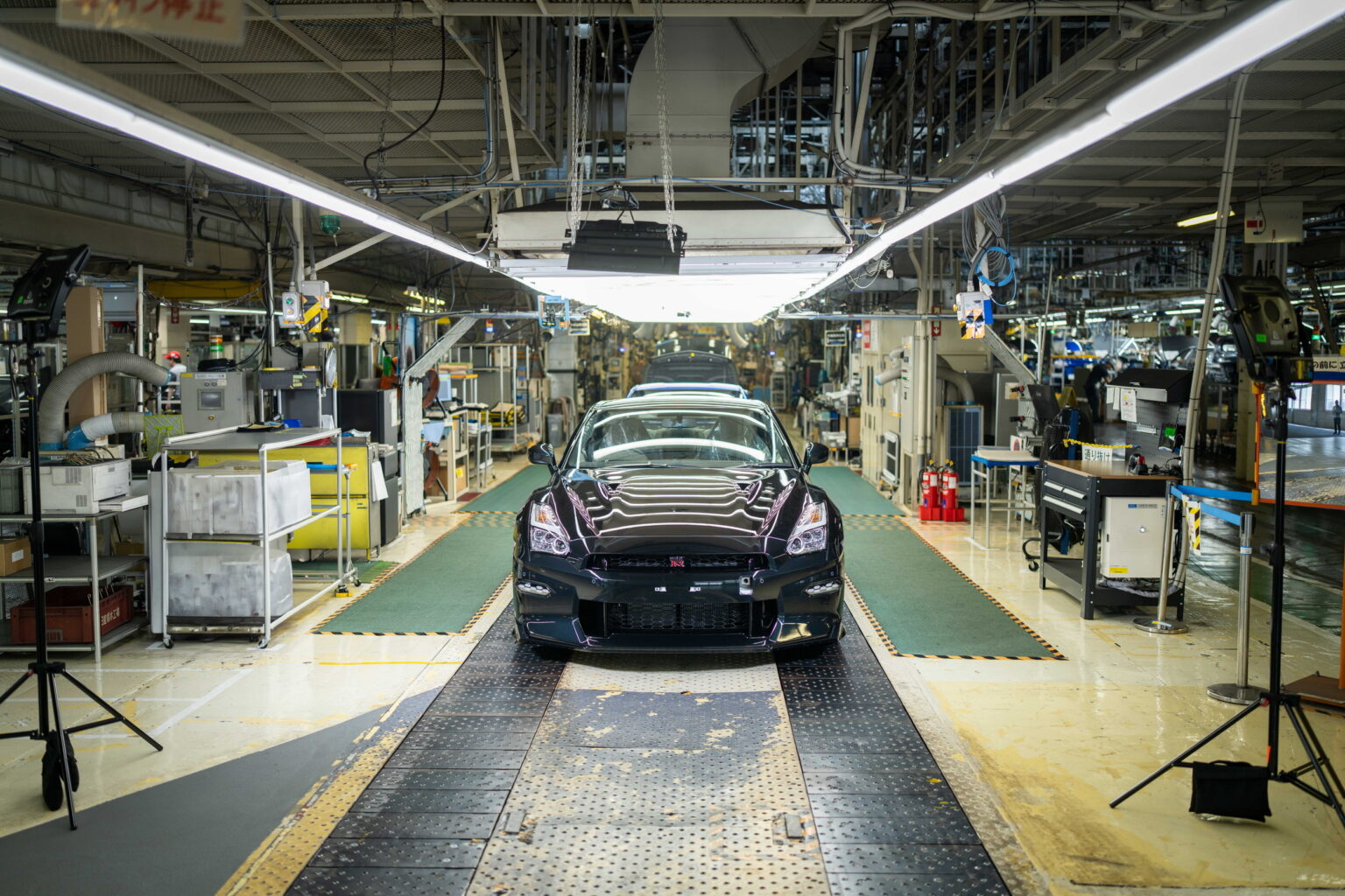 Nissan Kills Off Its Supercar Killer, But Says The Story Isn’t Finished ...