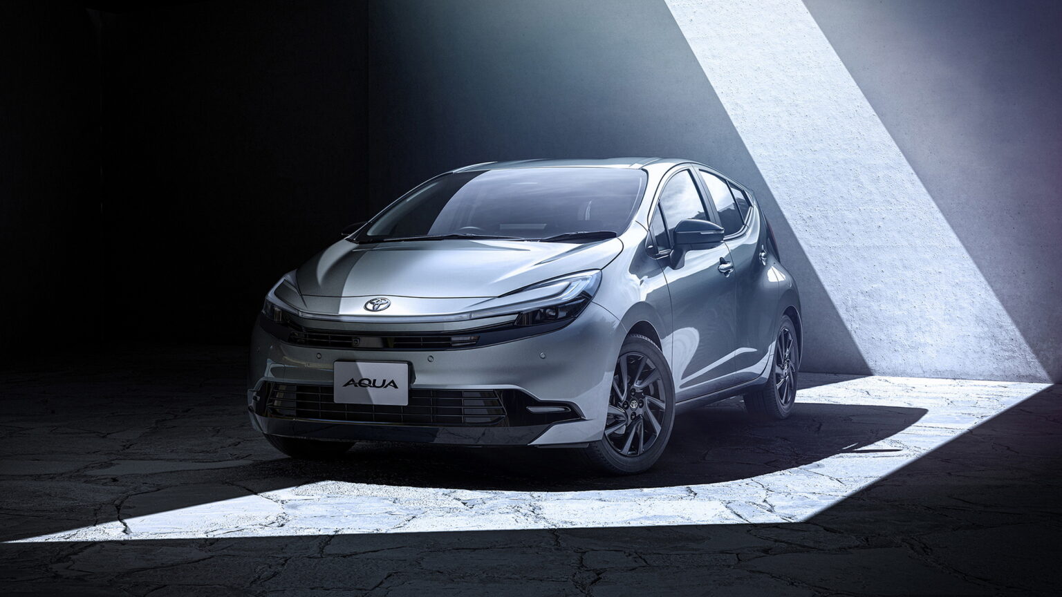Toyota’s Hybrid Hatch Now Looks Like A Prius And Stops Like A $185K ...