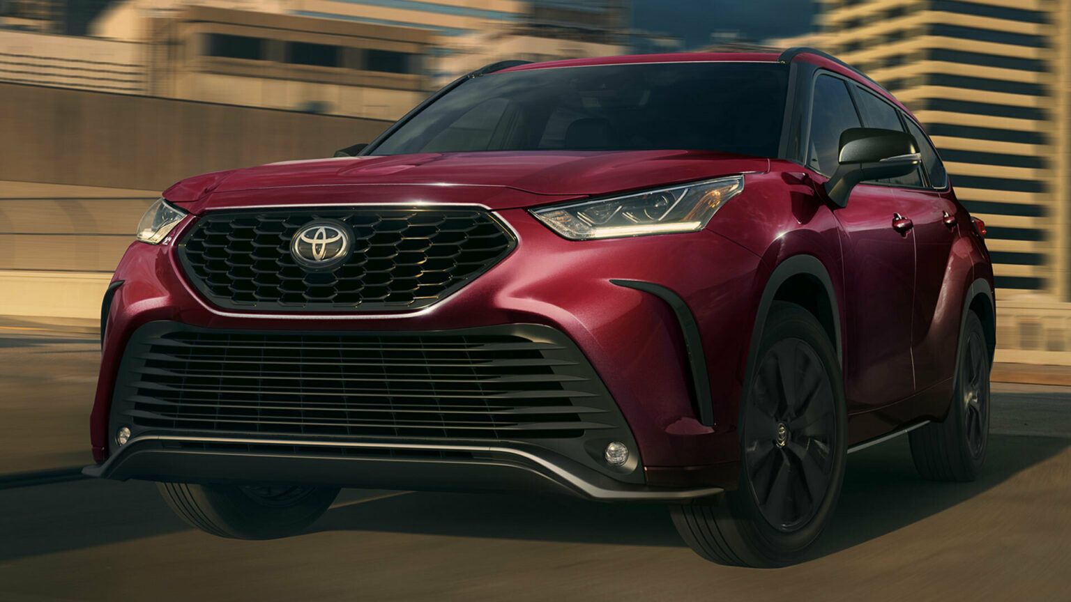 Toyota Highlander Pricing Soars, Now Costs More Than The Grand ...