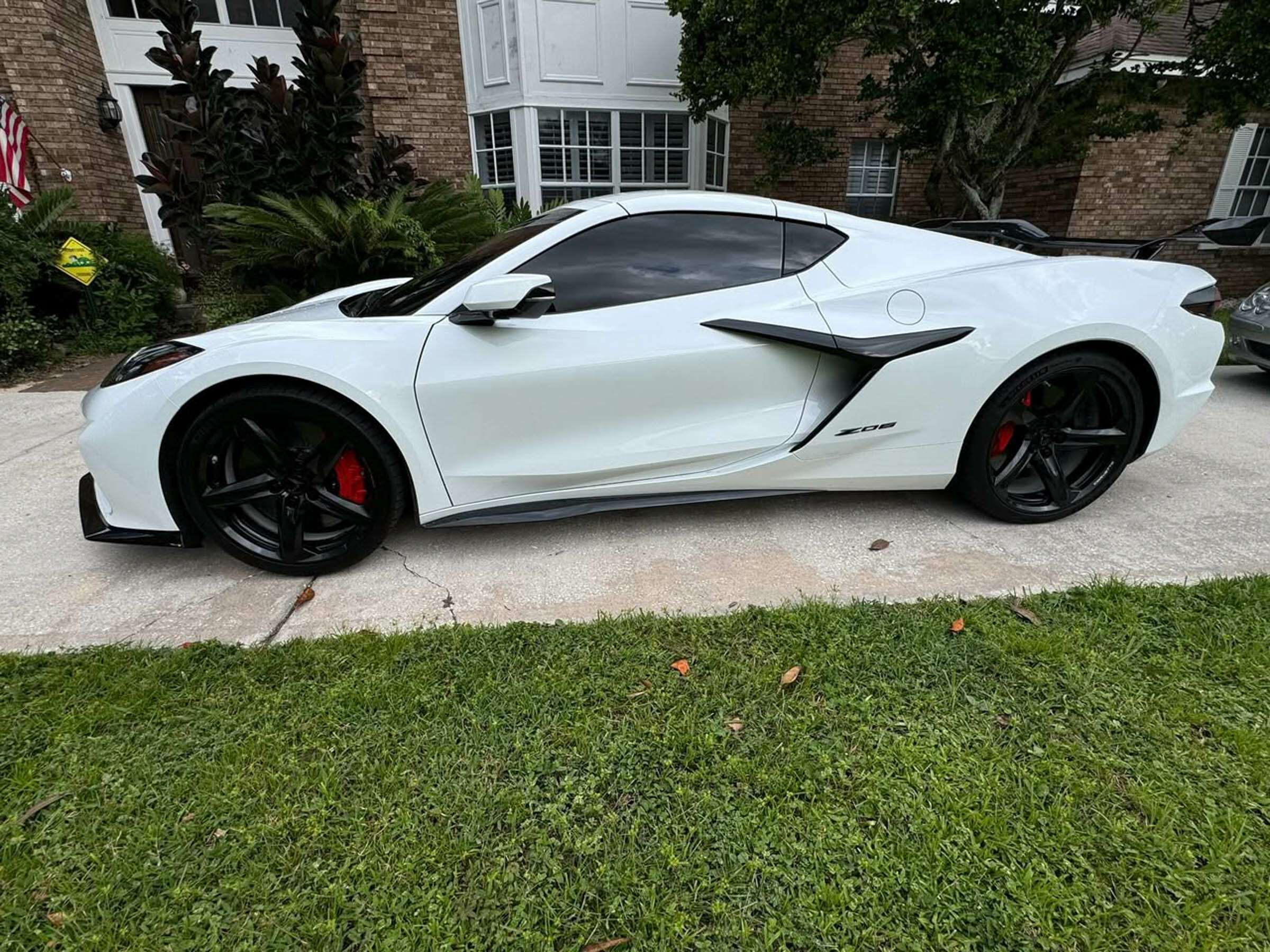 His $140K Corvette C8 Burst Into Flames At The Gas Pump And He’s Not ...