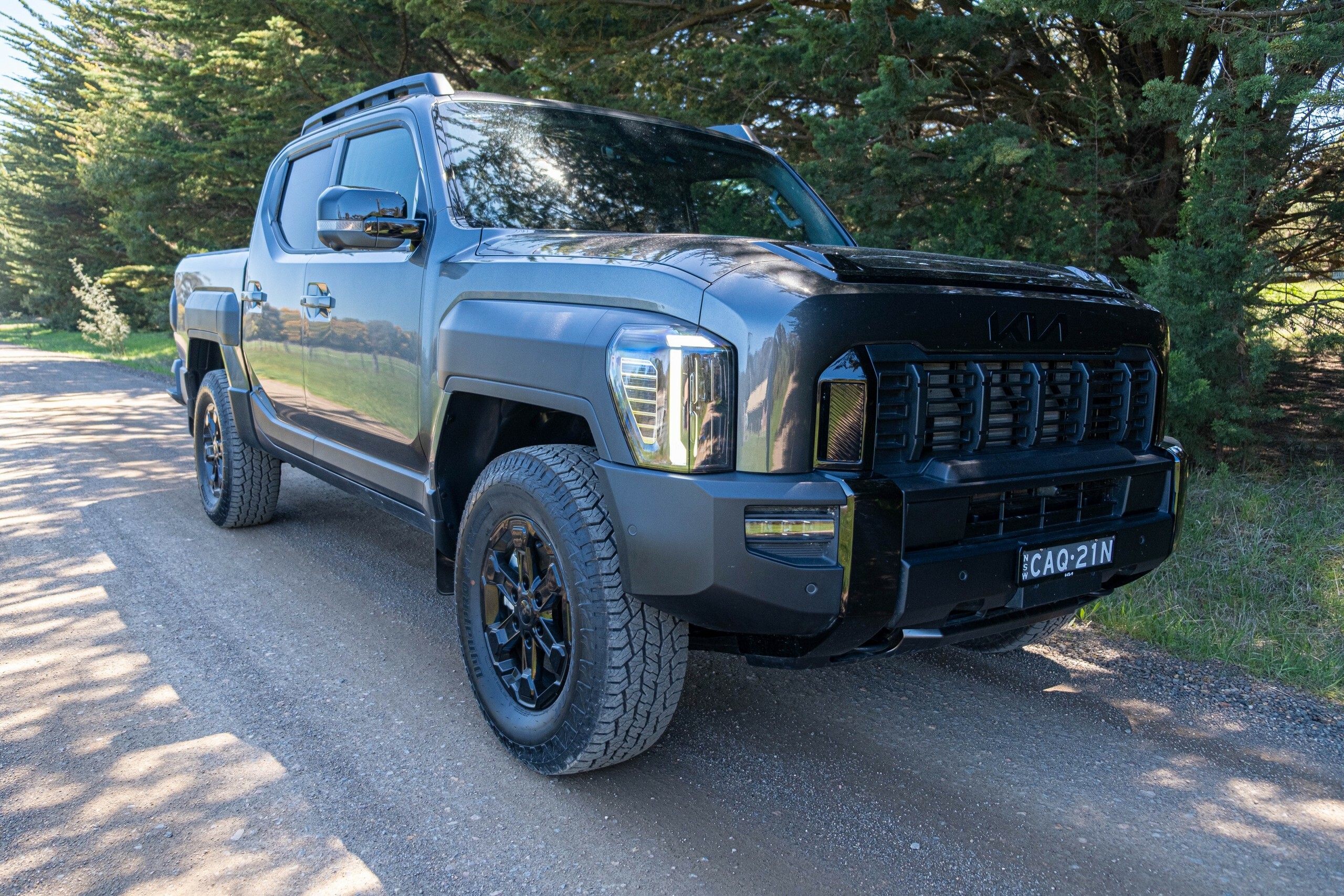 New Kia Tasman X-Pro Is Great, But Its Biggest Flaw Is Hard To Miss ...