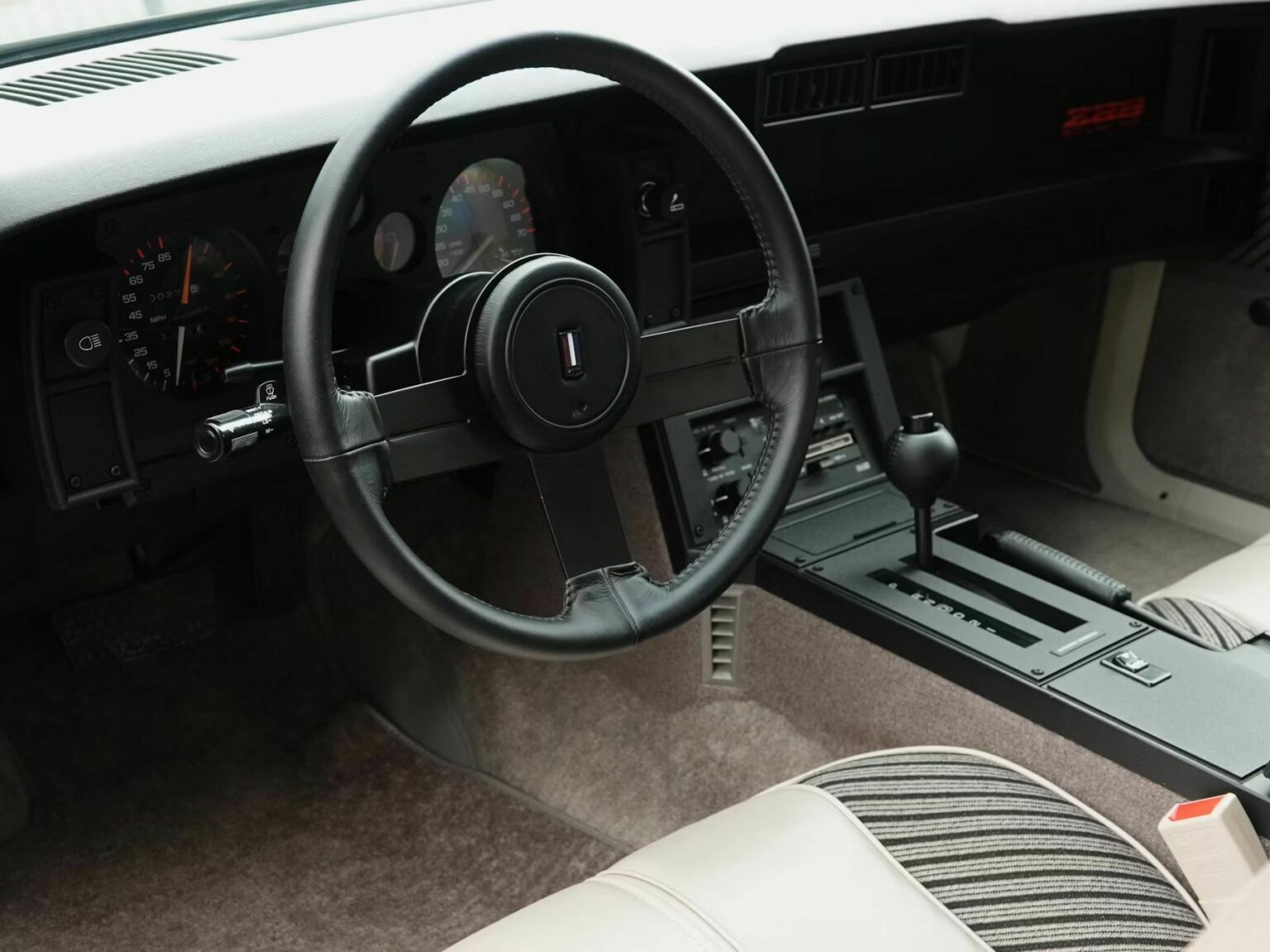 Hidden Time Capsule Camaro Z/28 Found After 41 Years With Just 306 ...