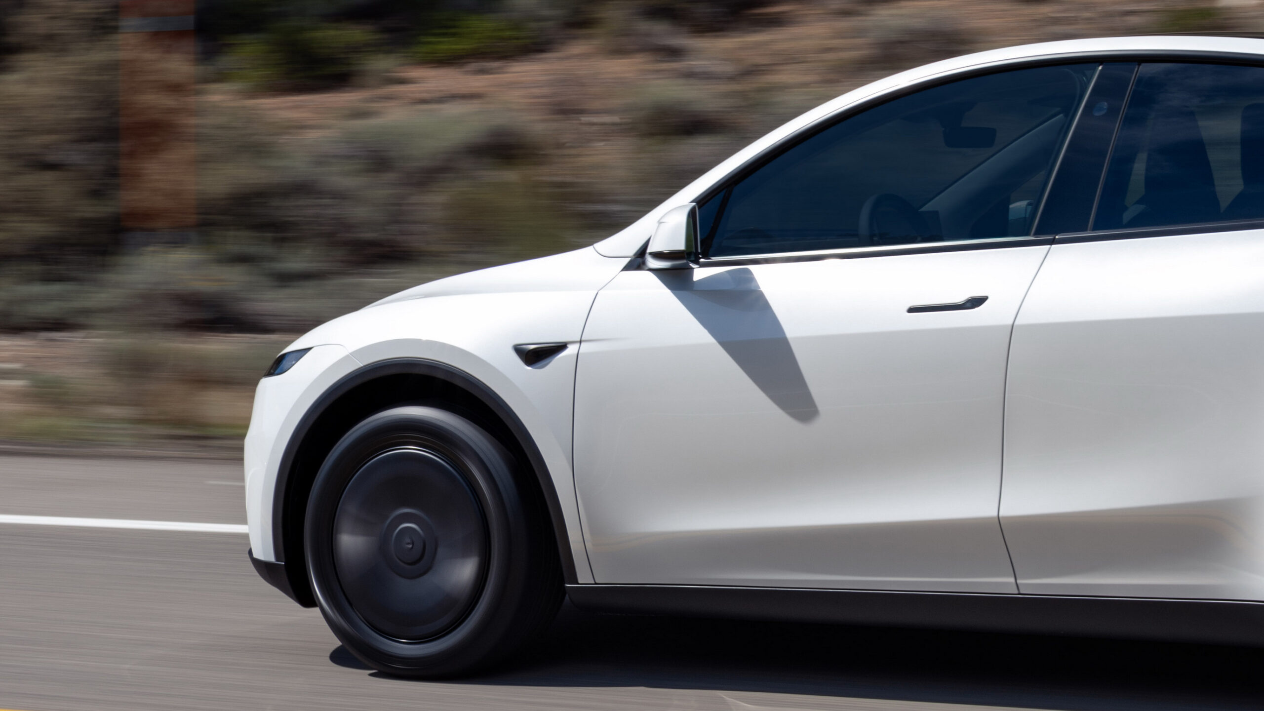 Tesla Made The Model Y Standard Cheaper By Adding A Headliner To Hide ...