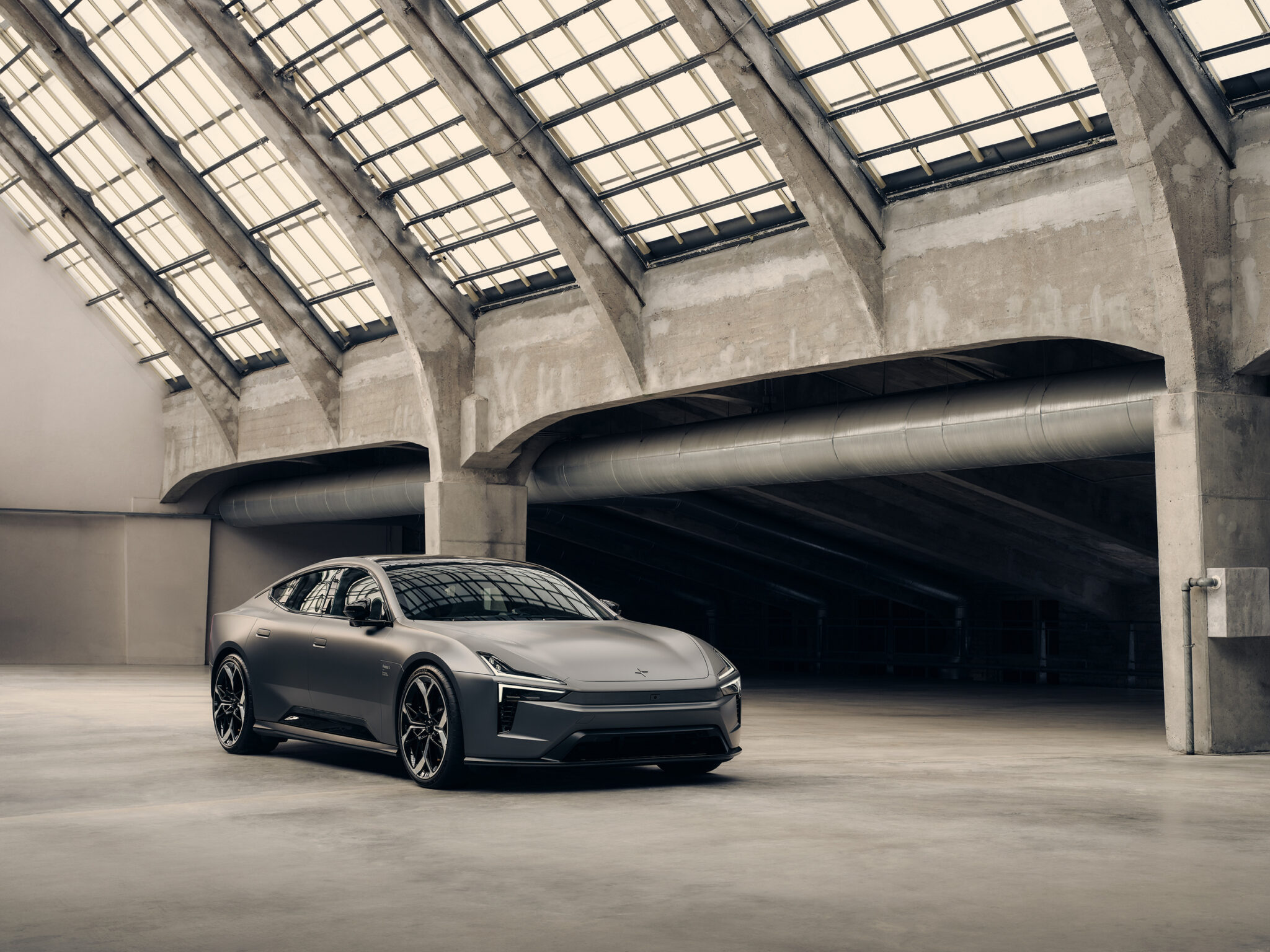 Polestar Tried A James Bond Ad And It’s As Awkward As You’d Imagine ...