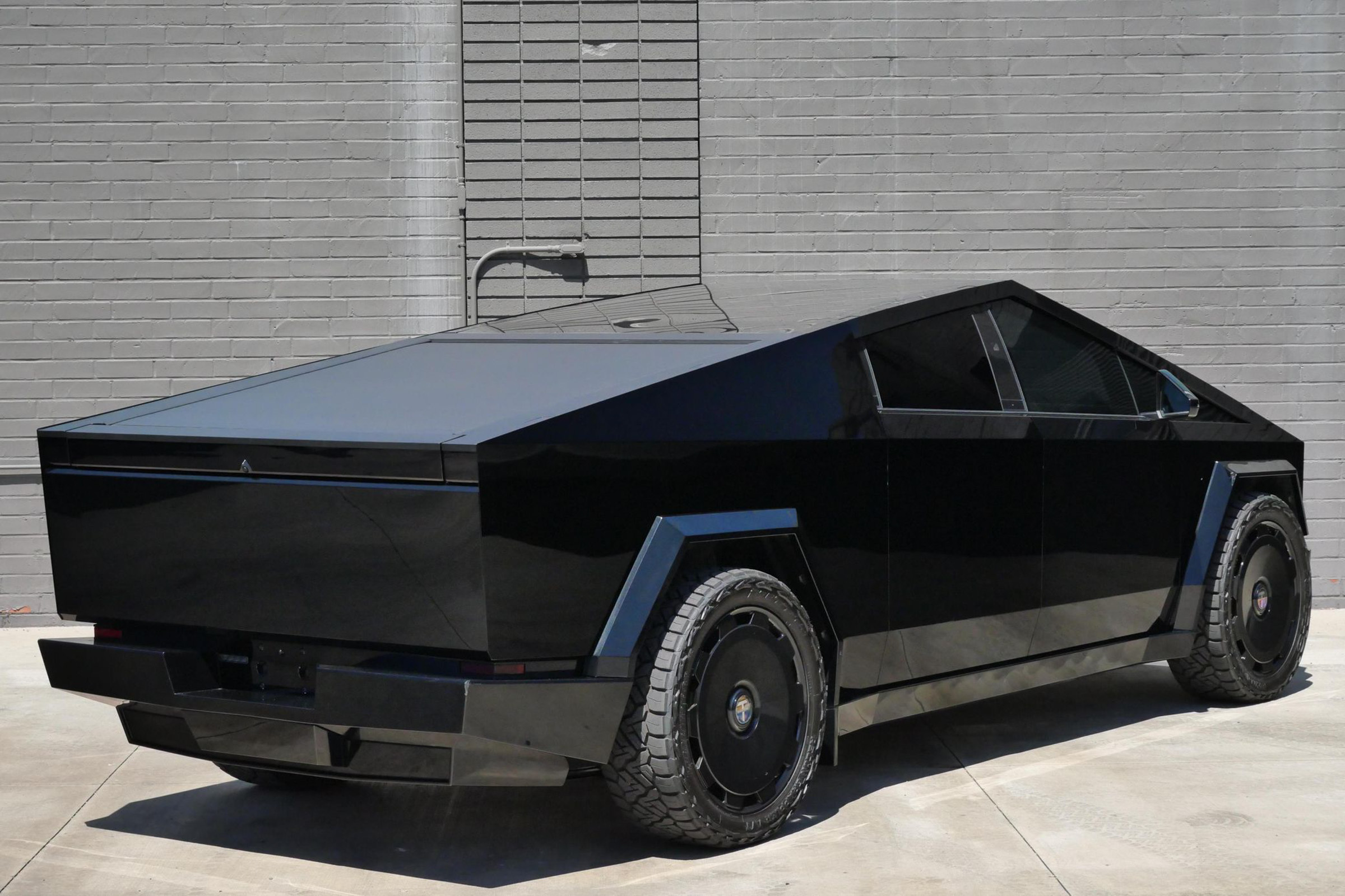 Cybertruck Owner Took A $76,500 Depreciation Hit After Just 4,600 Miles ...