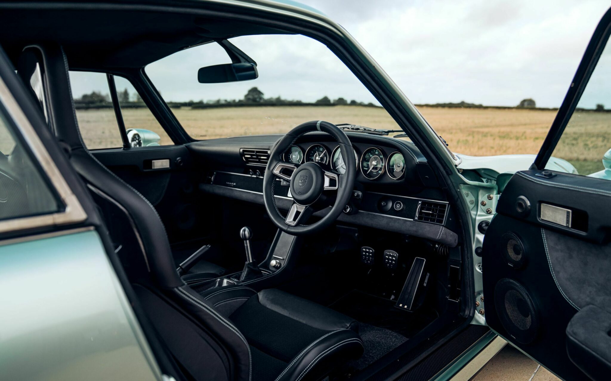 Theon Design’s Porsche 911 Restomod Proves Money Really Can Buy ...