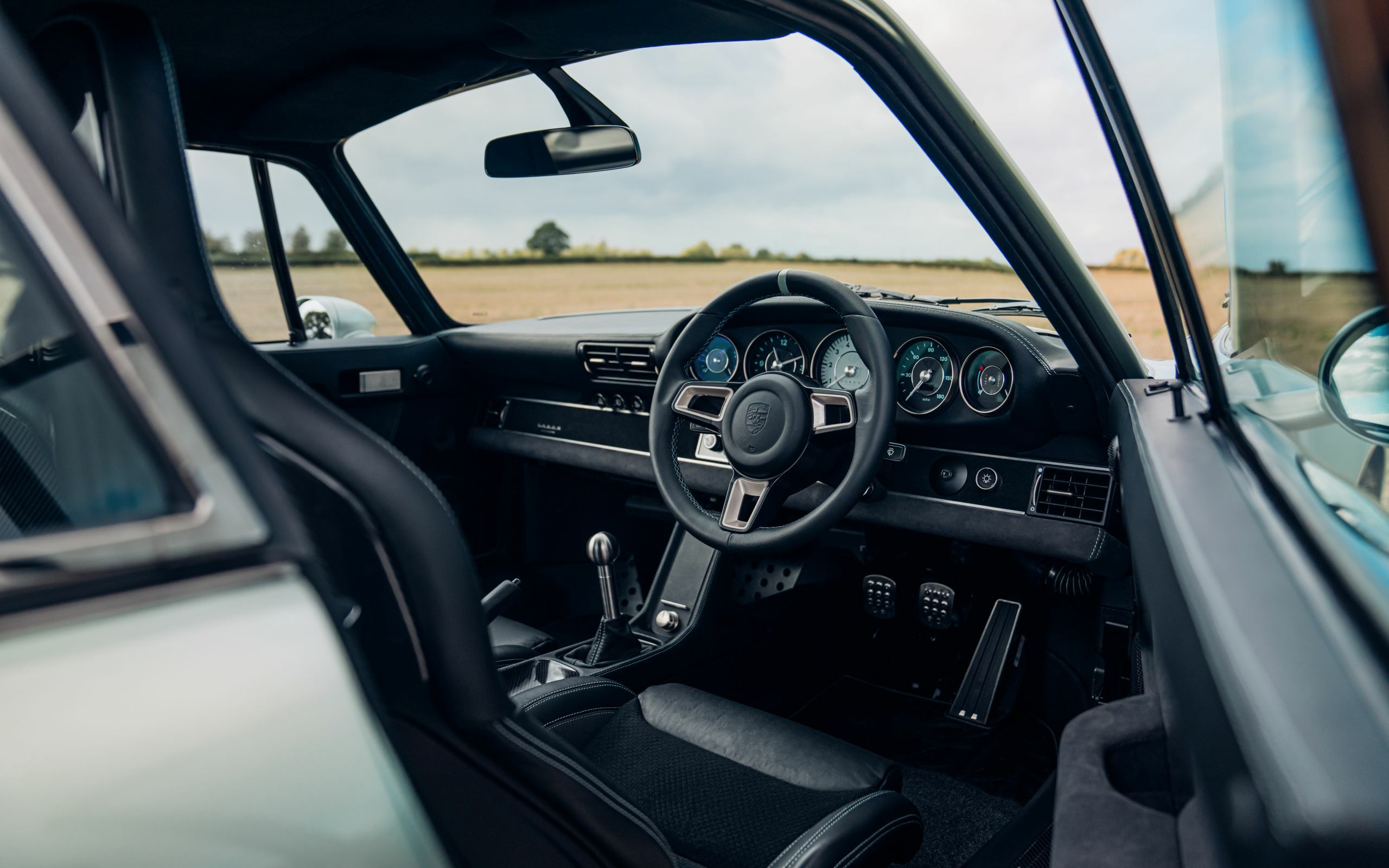 Theon Design’s Porsche 911 Restomod Proves Money Really Can Buy ...