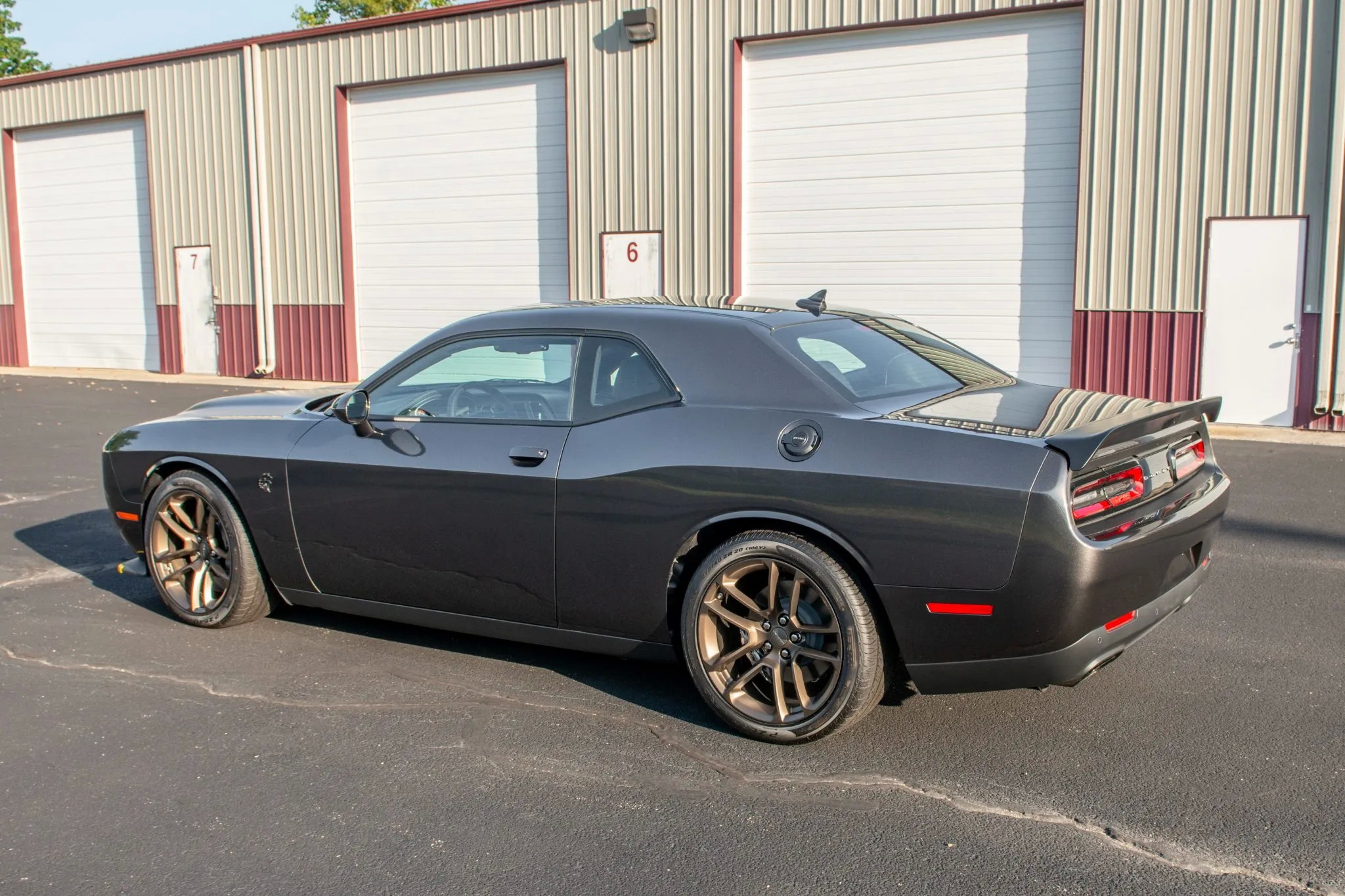 47-Mile 2023 Challenger SRT Hellcat Jailbreak Sells For Way Under ...