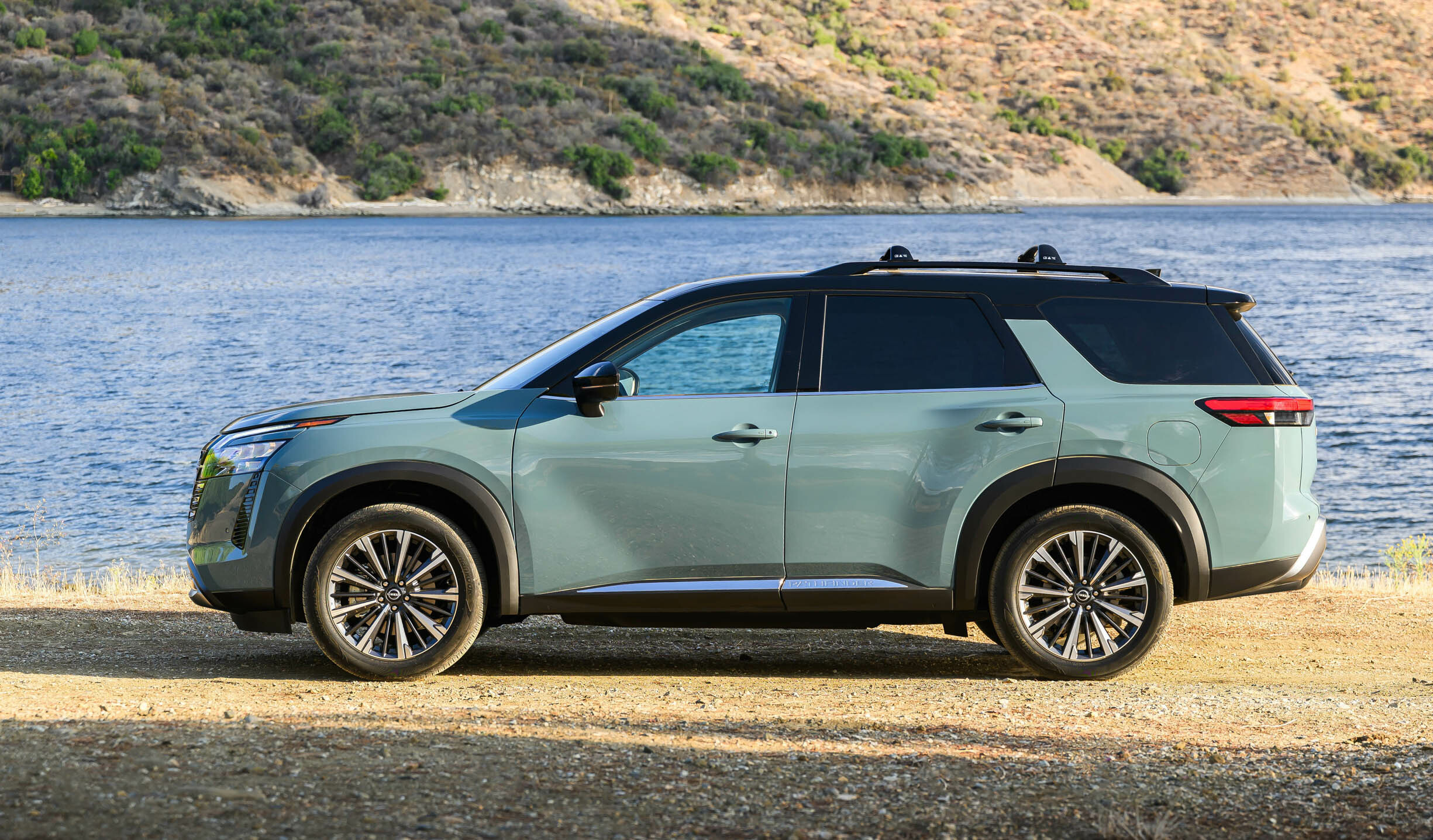 2026 Nissan Pathfinder Hides An Invisible Hood View You Will Actually ...