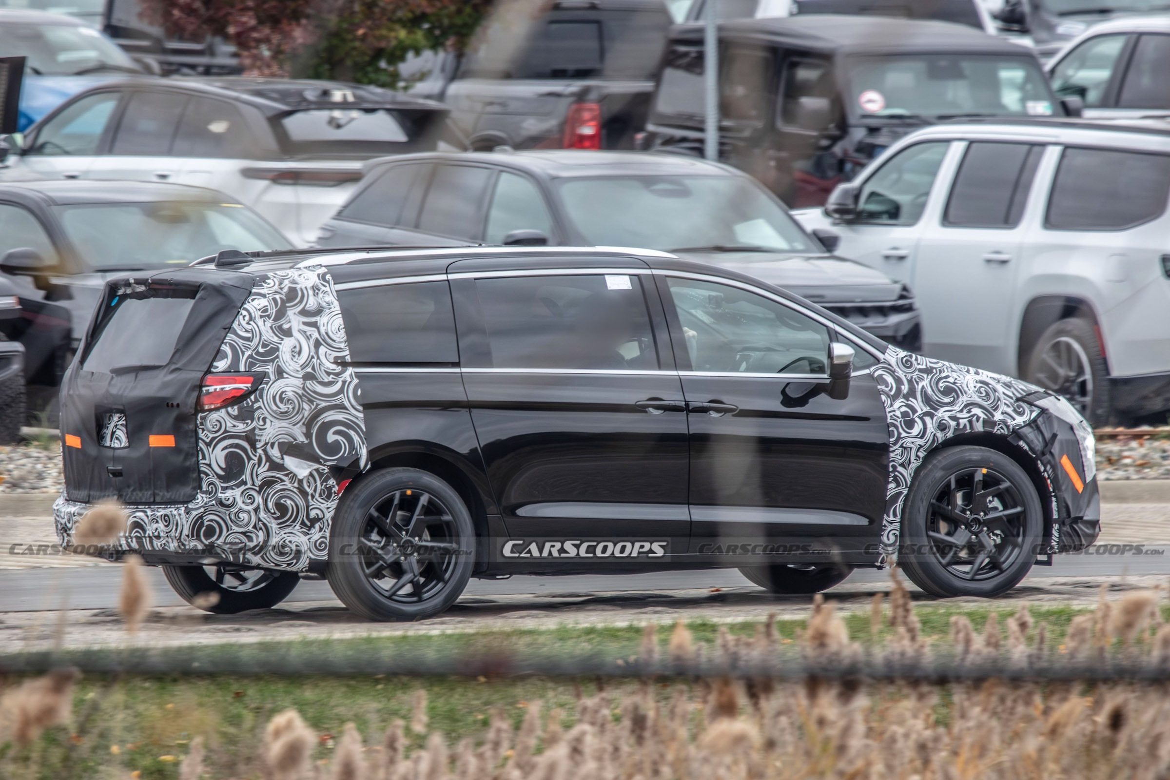 Chrysler’s 2027 Pacifica Is Getting The Halcyon Concept’s Face And Open ...