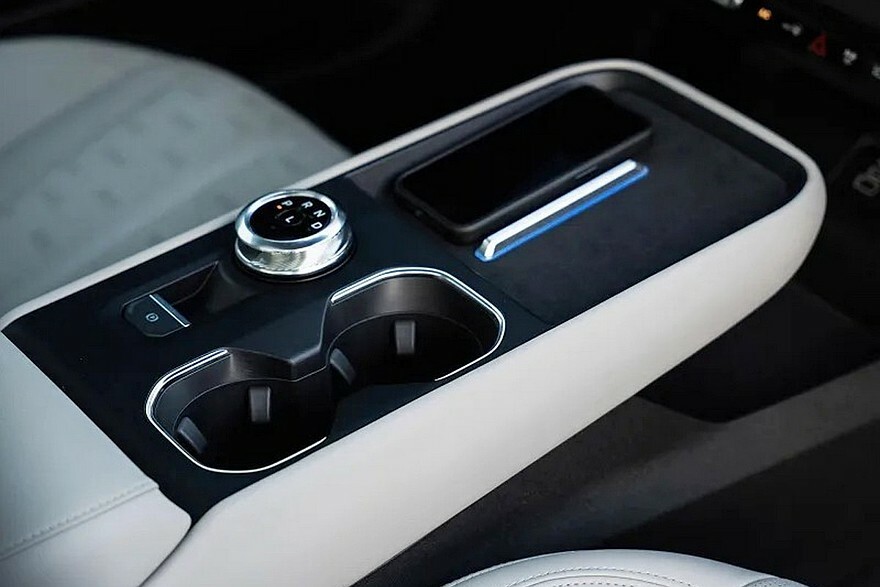 Ford’s New Taurus Channels Mustang Looks, But You Still Can’t Buy It ...