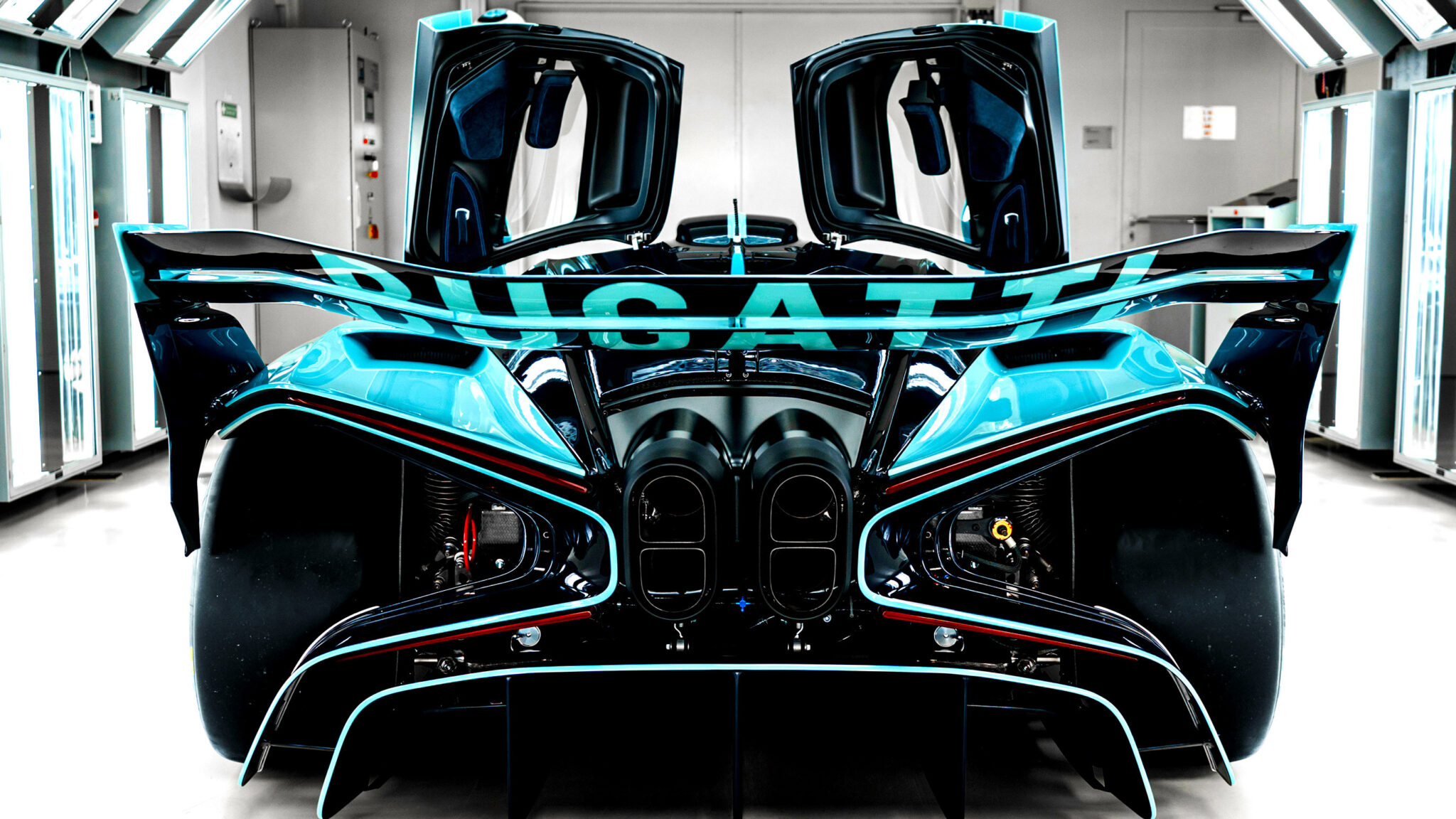 Only 40 Of These Bugattis Exist And The Last One Is Breathtaking ...