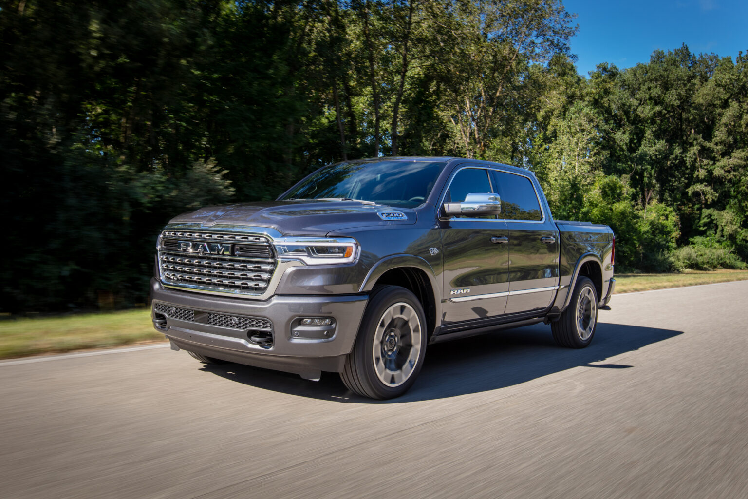 Stellantis Will Triple Hemi Production This Year, Betting Buyers Still ...