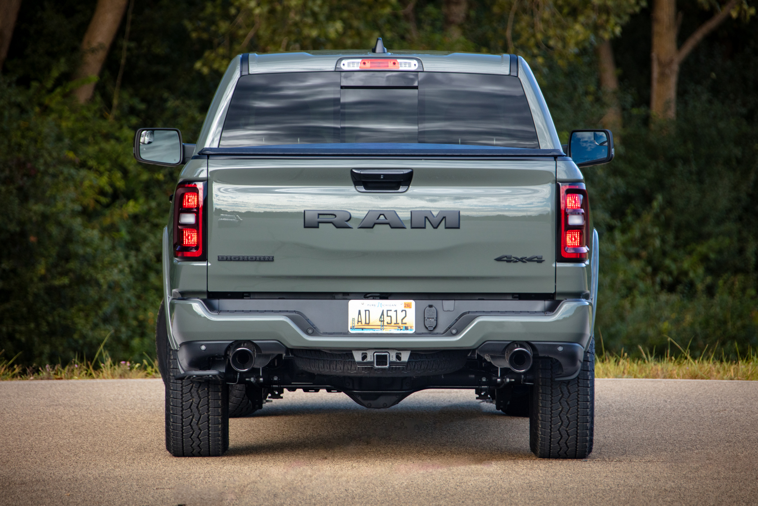 Stellantis Will Triple Hemi Production This Year, Betting Buyers Still ...
