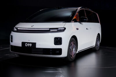 Stellantis’ Chinese Partner Built A Minivan That Makes The Pacifica ...
