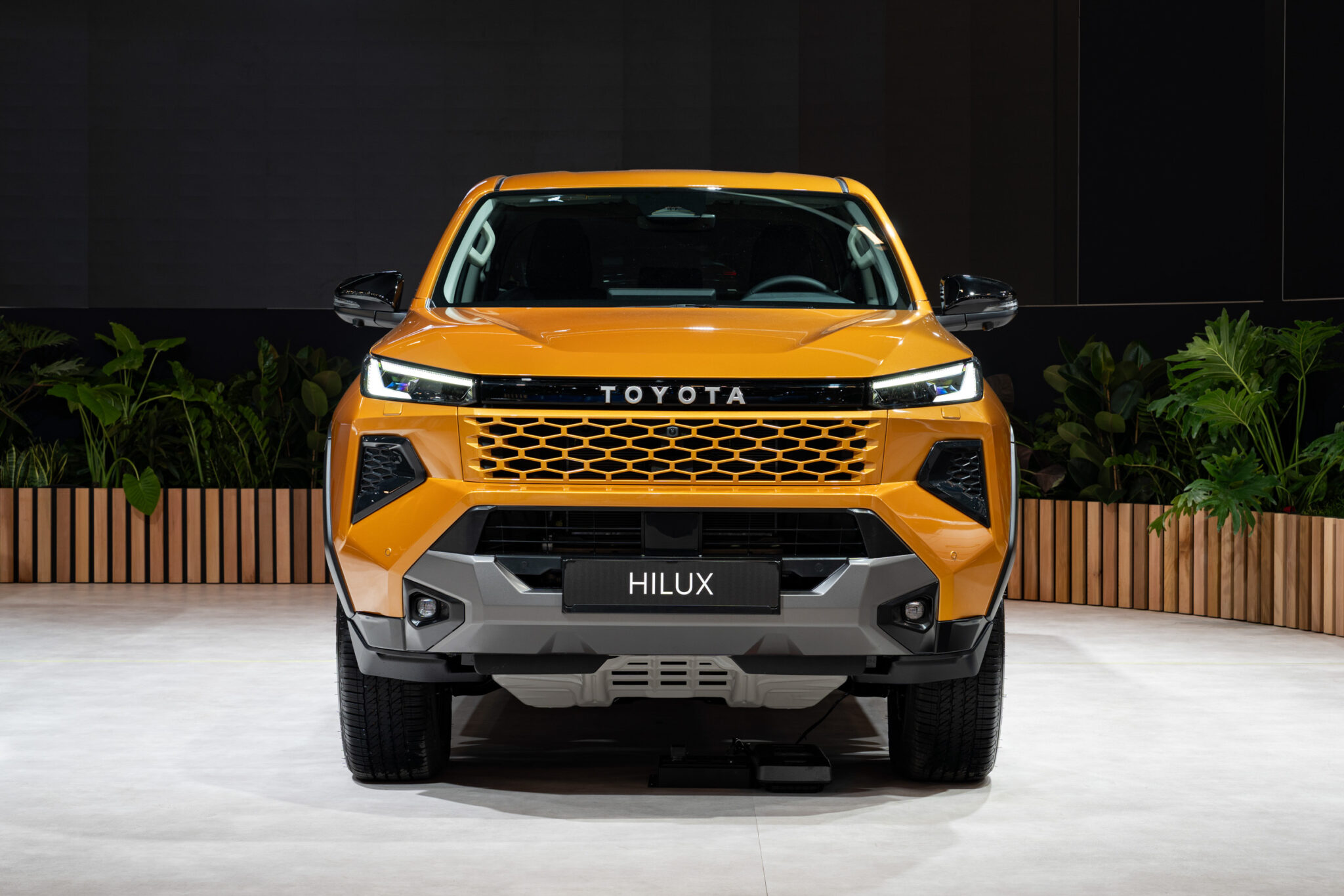 Toyota Debuts Electric Pickup For Europe, And It’s Just The Beginning ...