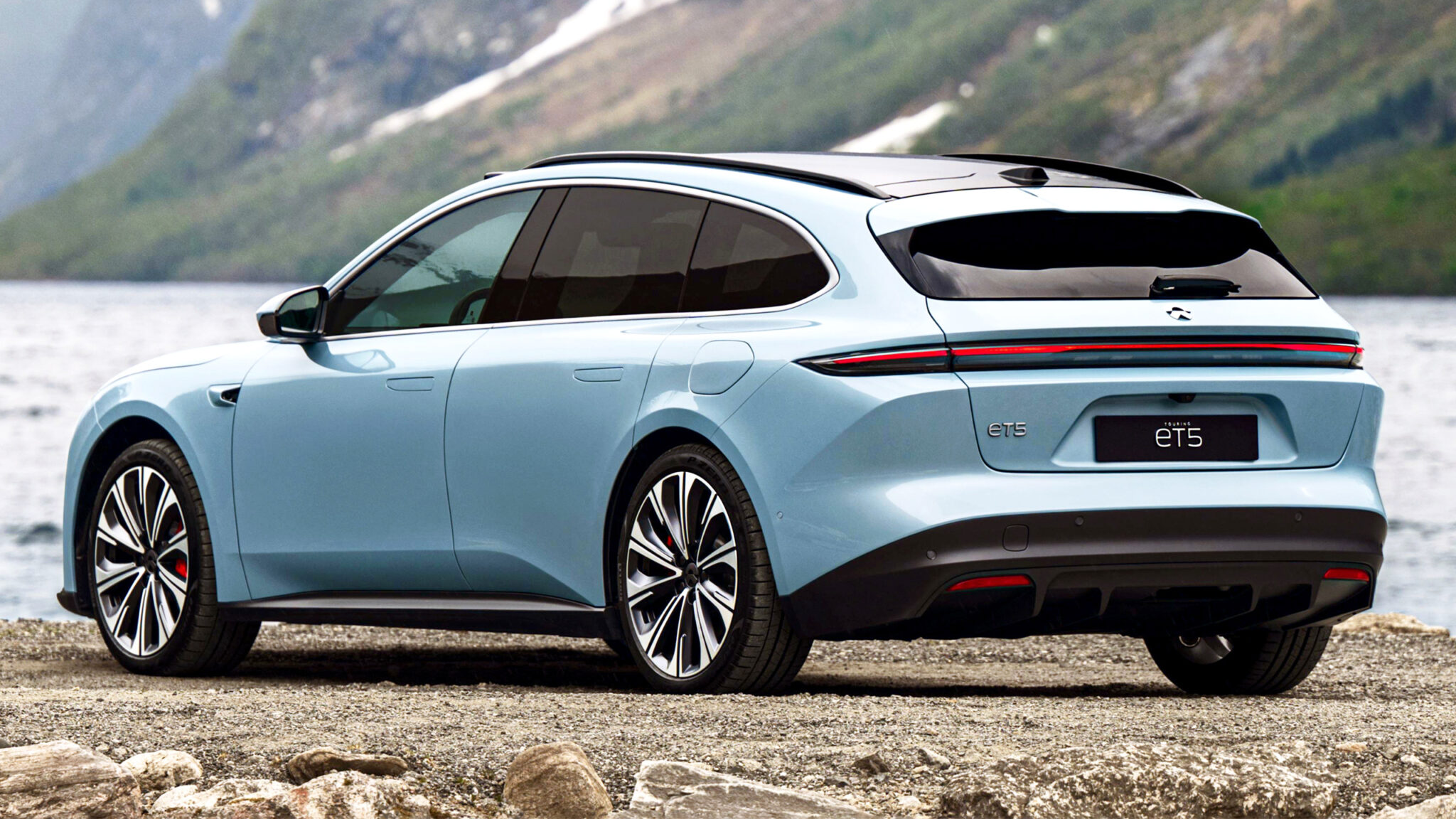 Canada Just Invited China’s Biggest EV Makers To Build Cars On America ...