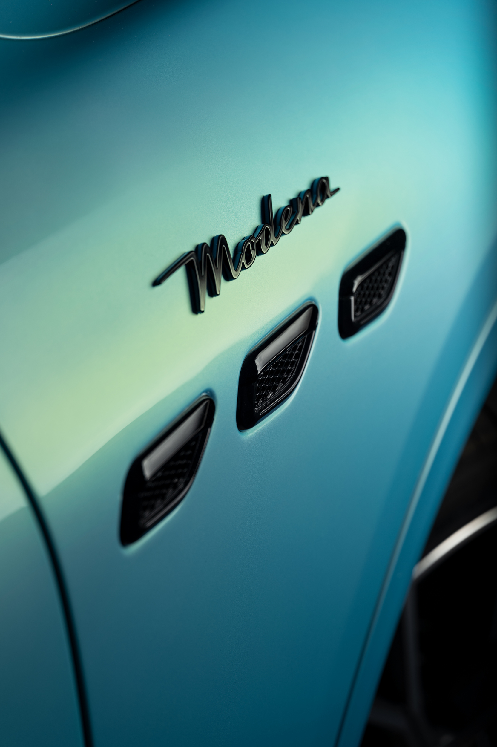 If You Stare Long Enough, This Special Edition Maserati Turns Blue ...