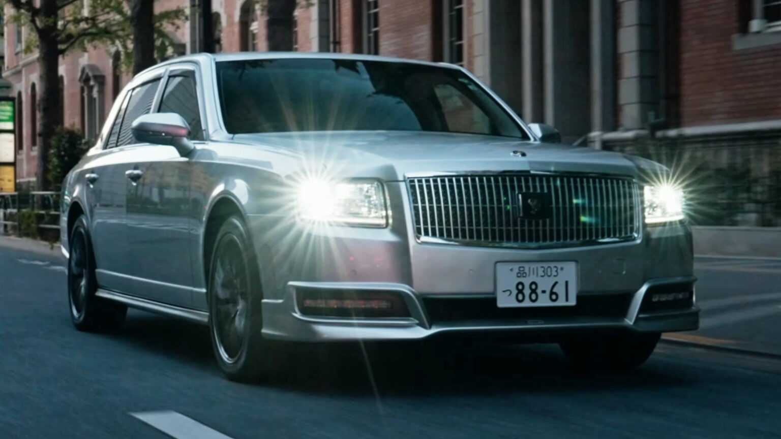 TOM’S Turns Japan’s Most Polite Luxury Sedan Into A Gangster’s Ride ...