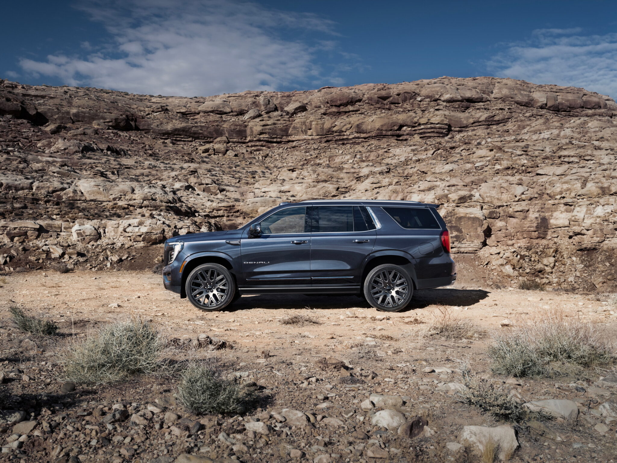 Yukon-V? GMC Appears To Be Working On A Supercharged Full-Size SUV ...