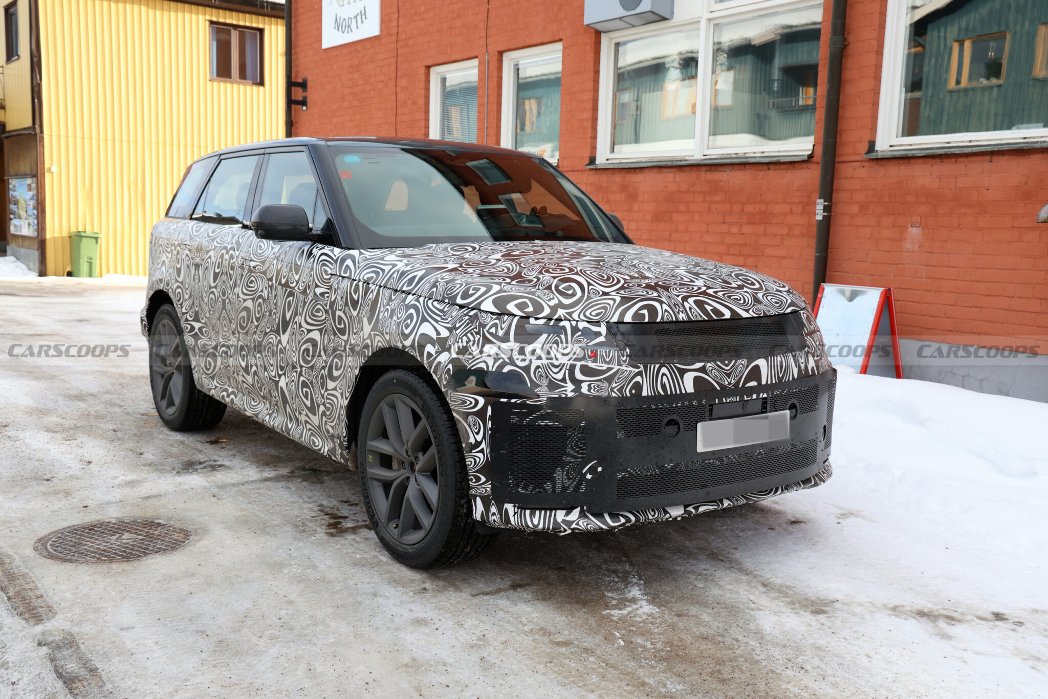 Range Rover Sport Facelift Hides Its Changes In Plain Sight | Carscoops