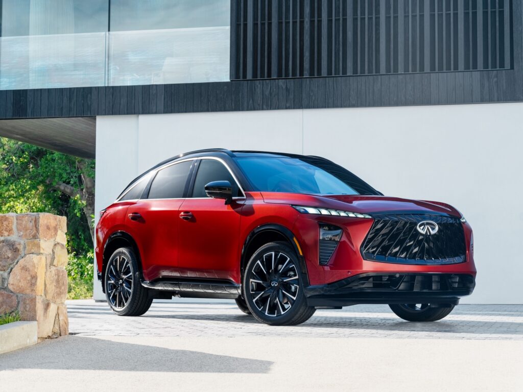 Infiniti Needs Armored Trucks To Transport The Gold In Its New Red ...