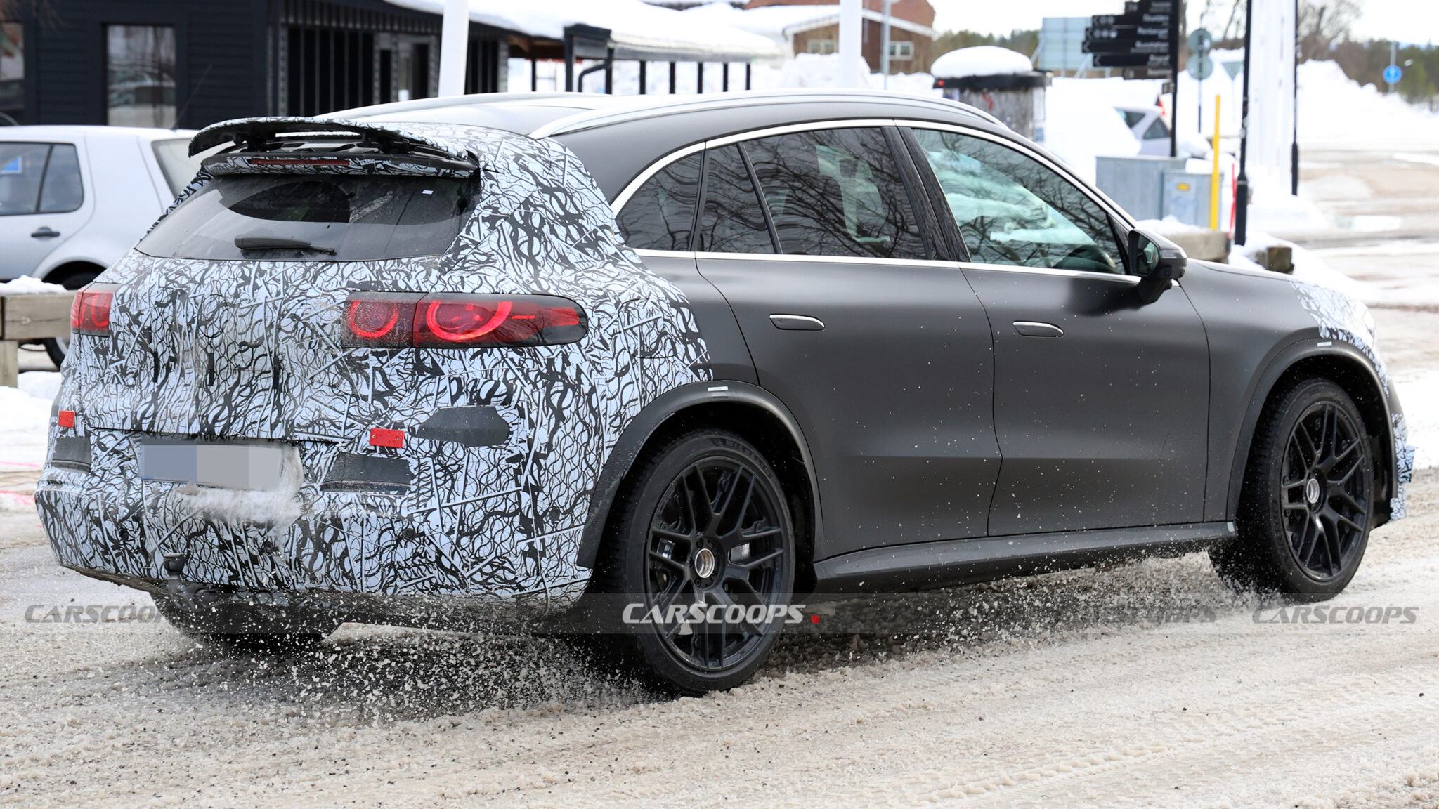 Someone At Mercedes Decided The GLC Needed Over 900 HP And A Trick ...