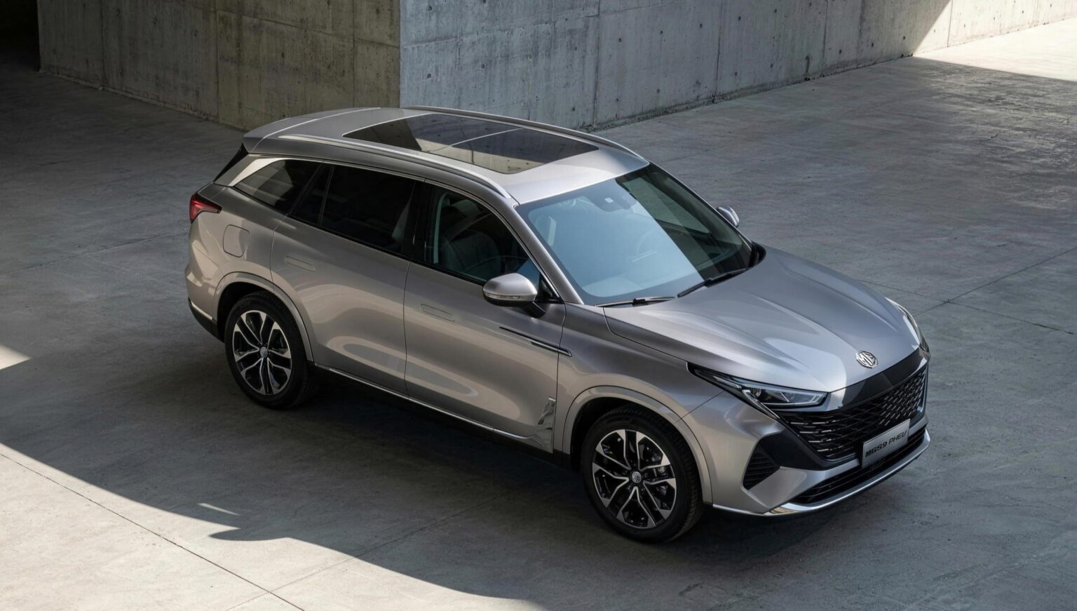 MG’s First Seven Seat SUV Is Priced To Make VW Quake | Carscoops