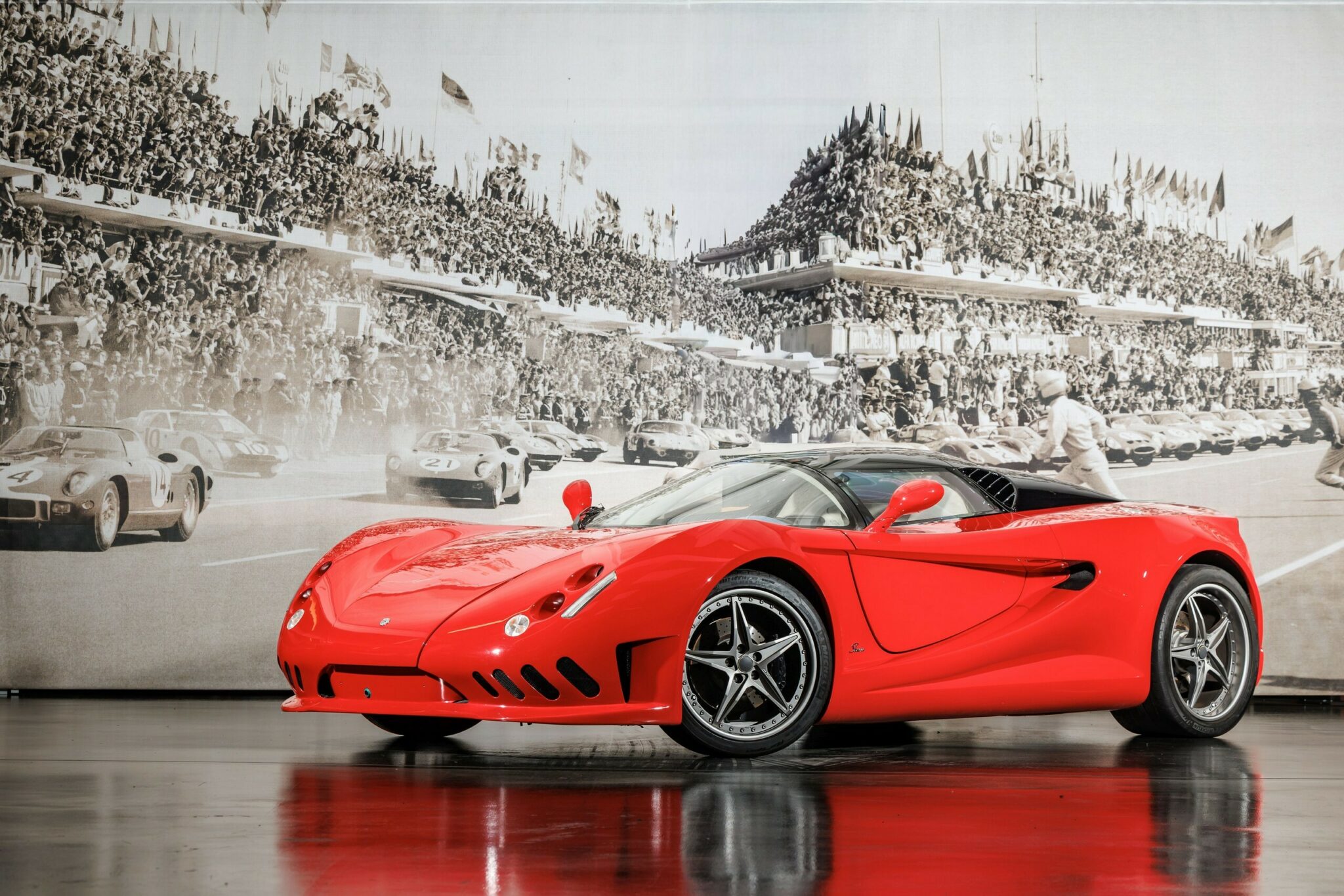 A Ferrari Became Something Else Entirely In This Forgotten Experiment ...