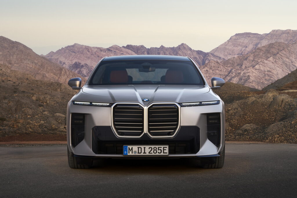 BMW’s 7-Series Facelift Hides A Blueprint For Every Older Model It ...