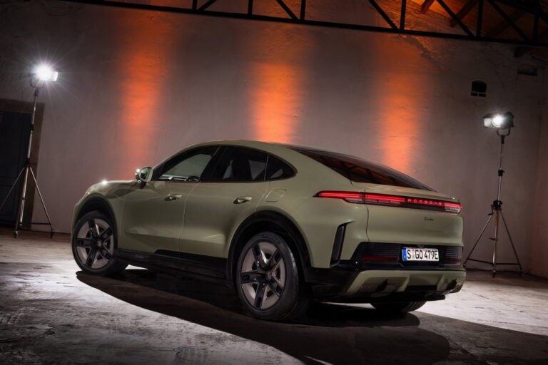 Porsche’s New Cayenne Coupe EV Hits 60 As Fast As The 911 Turbo S And ...