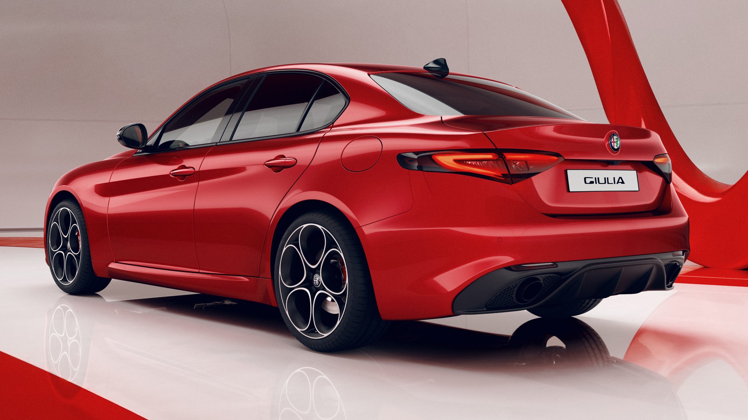 Alfa’s Aging Sedan And SUV Steal The Quadrifoglio’s Best Hardware ...