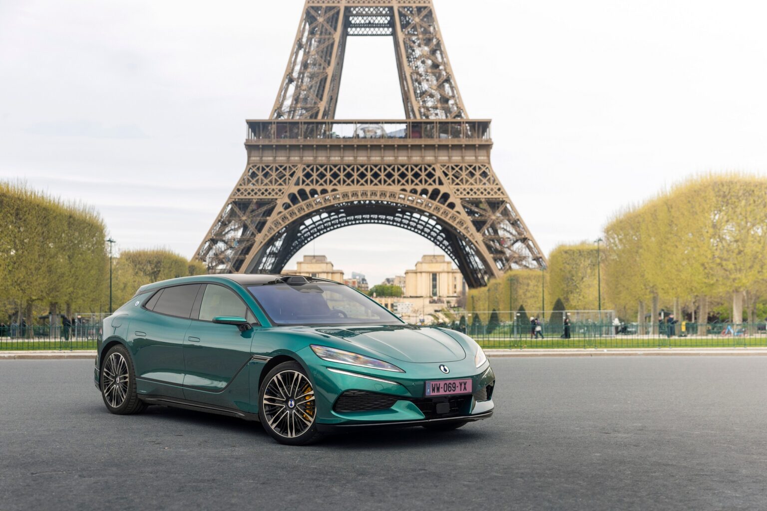 The Chinese Luxury Brand Mercedes Helped Create Is Now Coming For ...