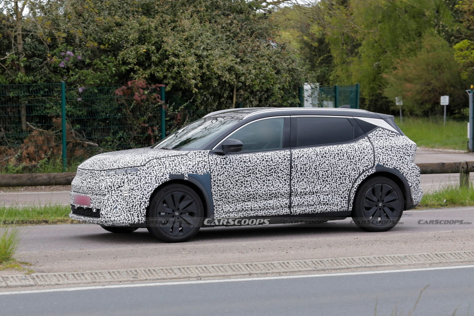 Renault’s Electric Scenic Is Already Getting A Refresh Just Over Two ...