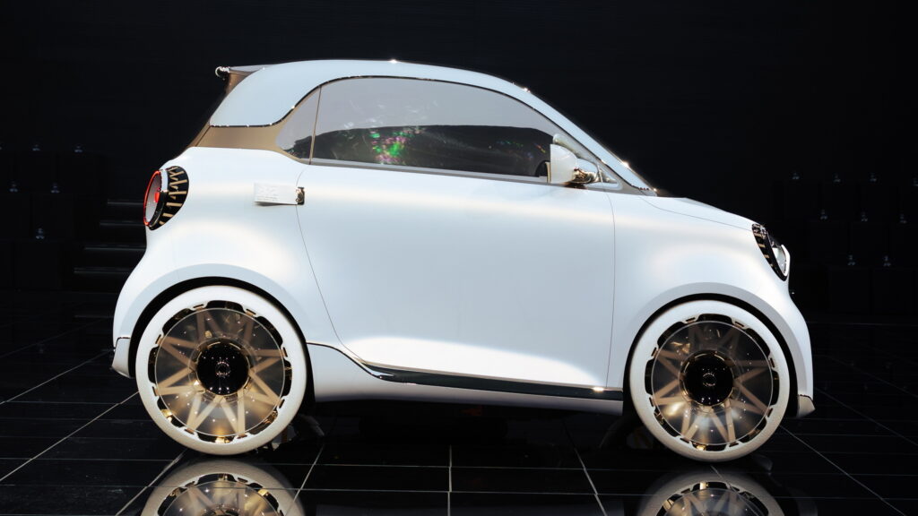 Smart’s Smallest EV Just Grew Almost A Foot, And Mercedes Is To Blame ...
