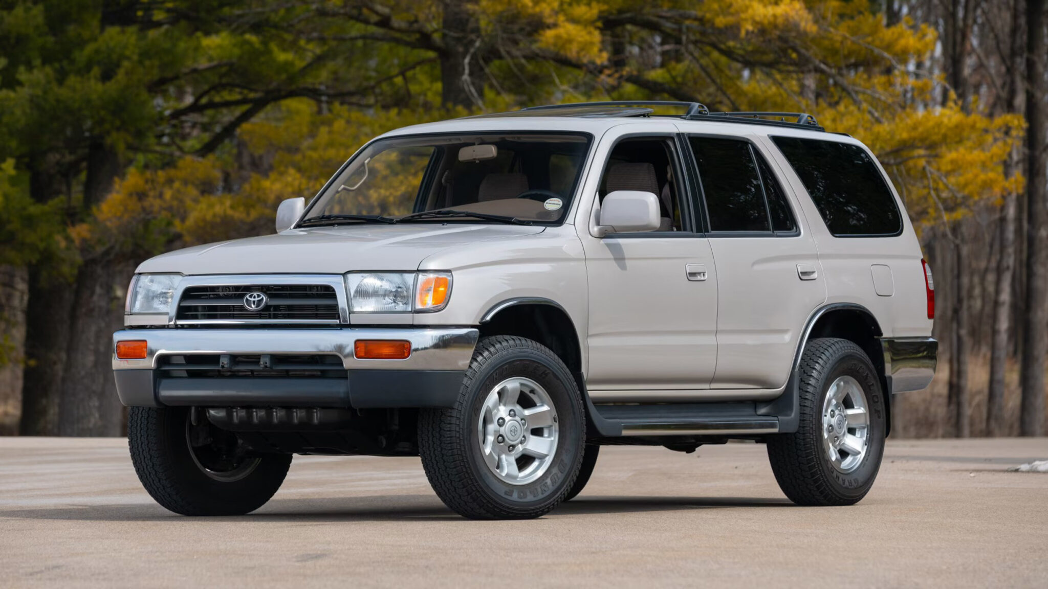 A 30-Year-Old 4Runner Just Sold For More Than A Brand-New One | Carscoops