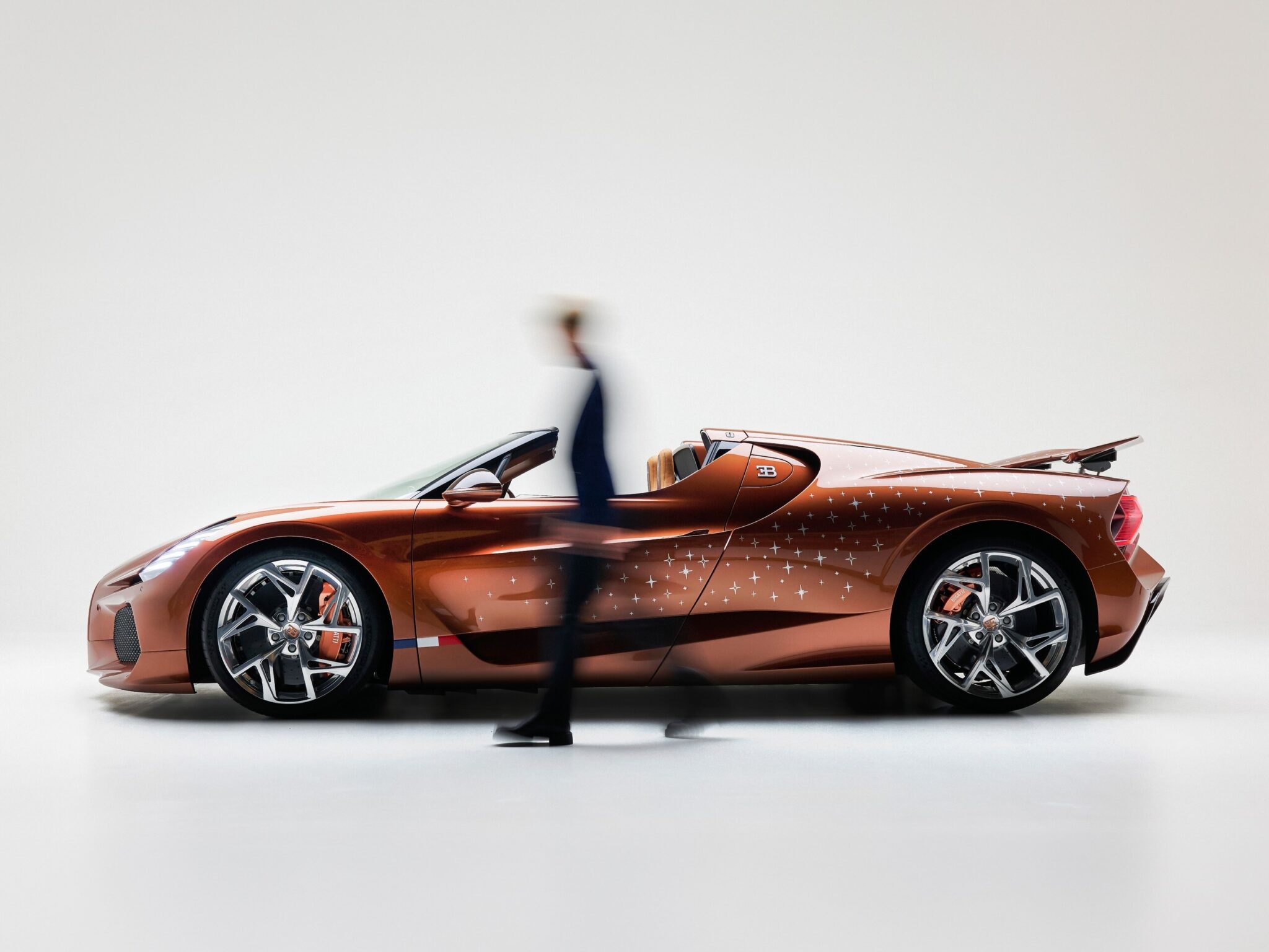 The Shifter In This Bugatti Mistral Probably Costs More Than Your Car ...