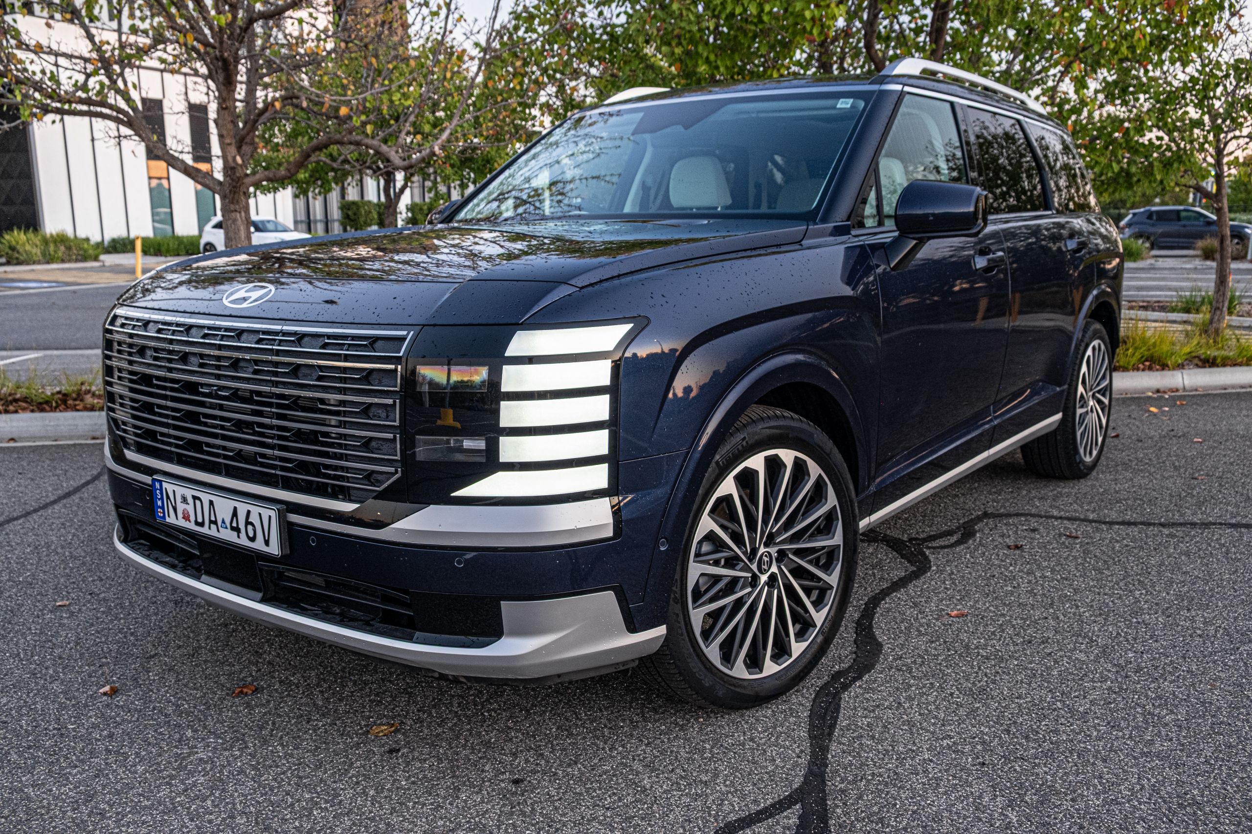 The 2026 Palisade Calligraphy Feels Like A Range Rover Autobiography ...