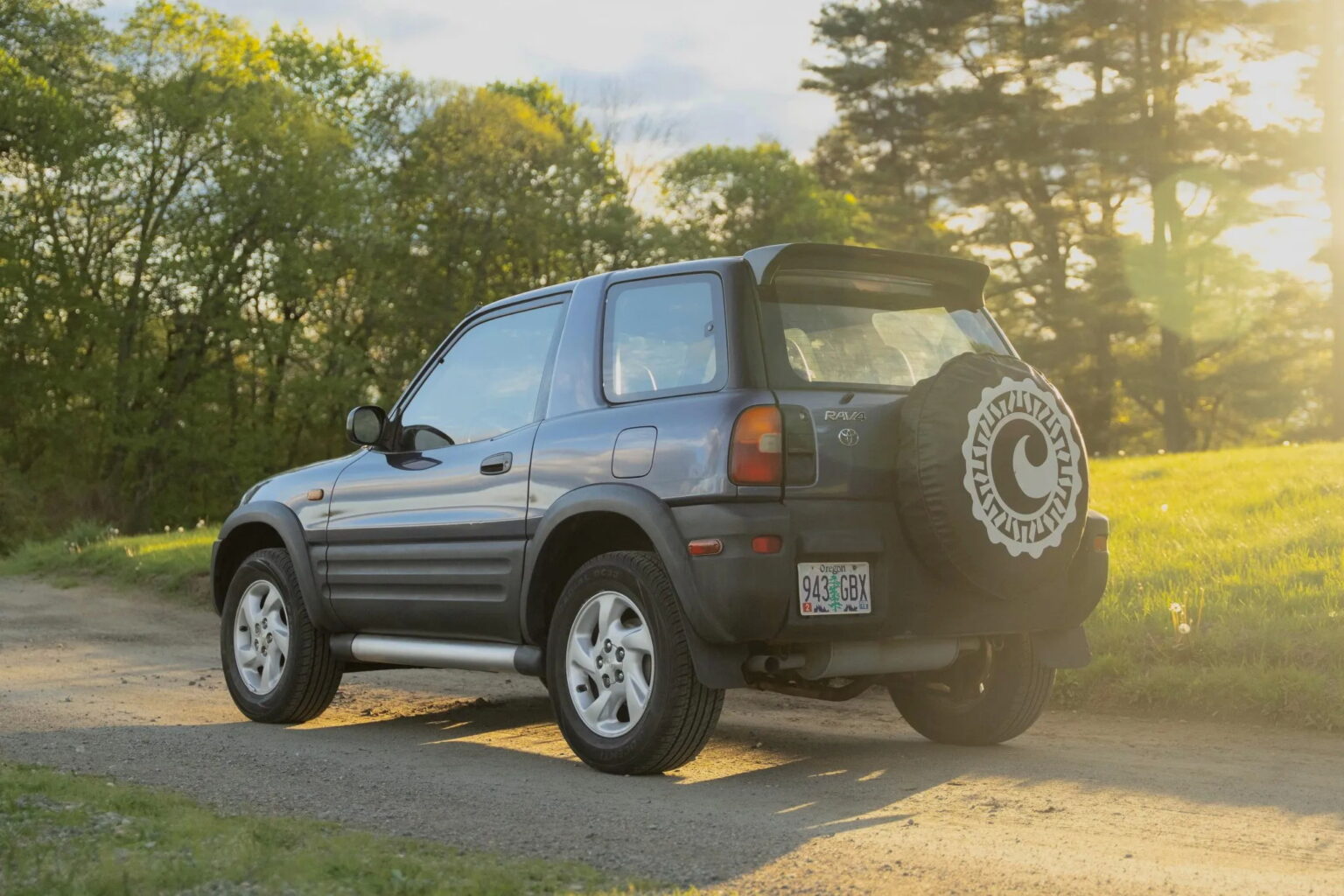 This Three-Pedal Toyota RAV4 Is A Reminder Of Everything The New One ...