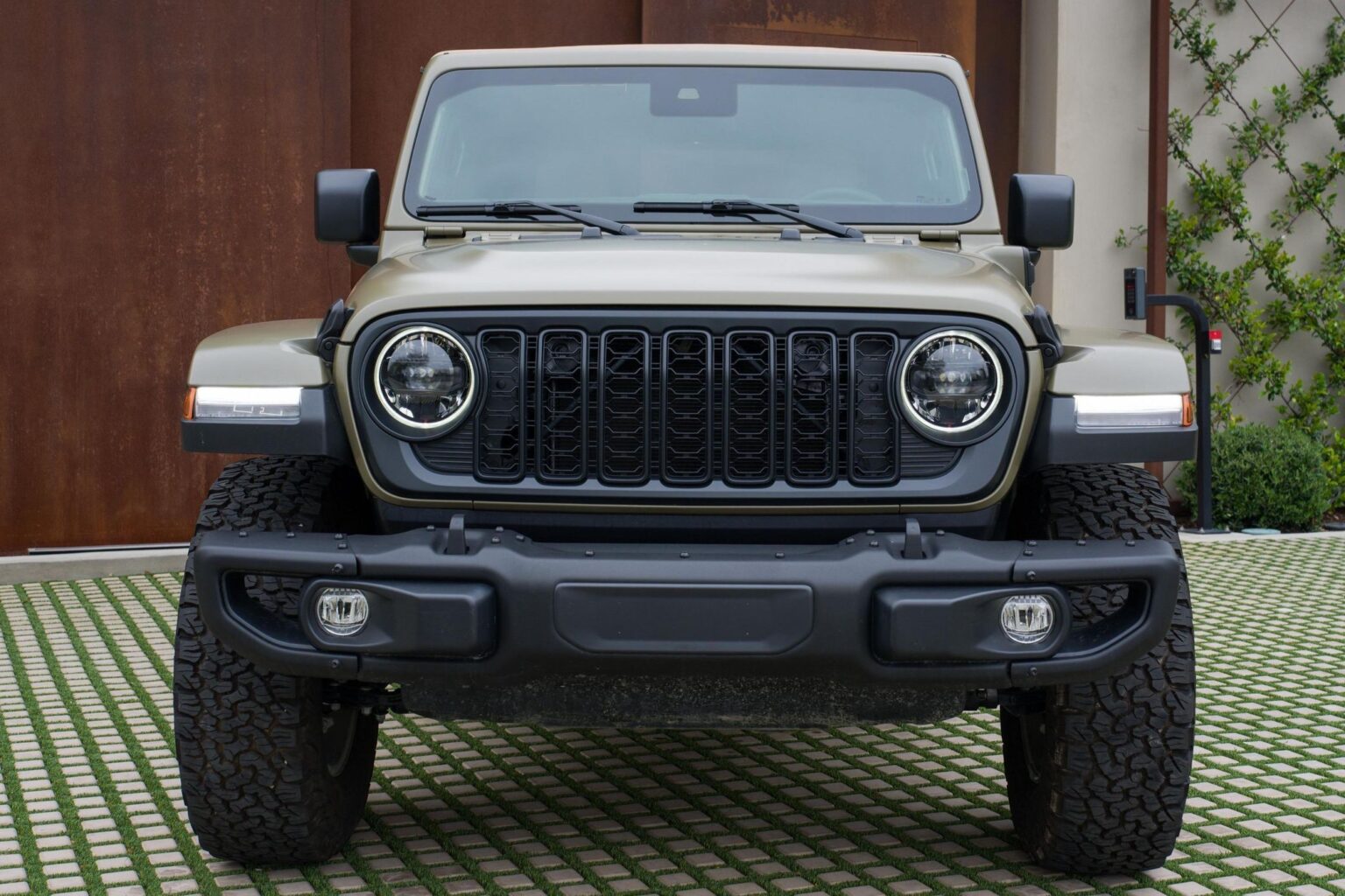 Jeep’s MSRP Said $64K, The Odometer 3.6K Miles, The Bidders Offered ...