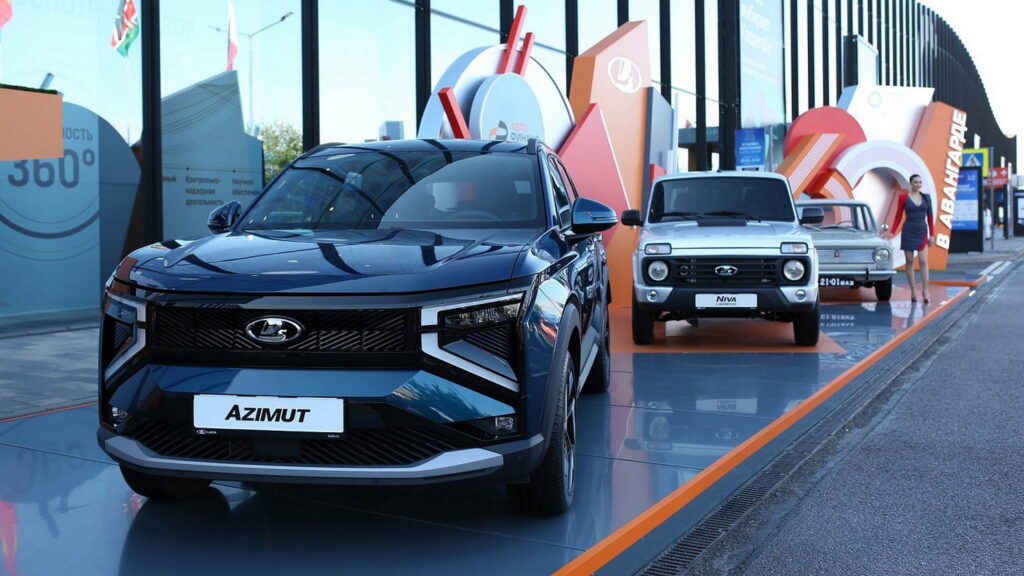 Lada’s 49-Year-Old Niva Just Got Its First Airbag And A Rust-Proof Body ...