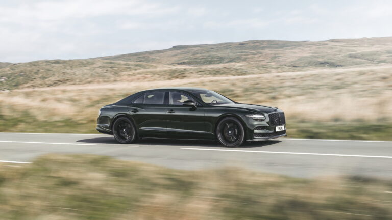 Bentley’s New Flying Spur Drops A Design Tradition It Held Since 1962 ...