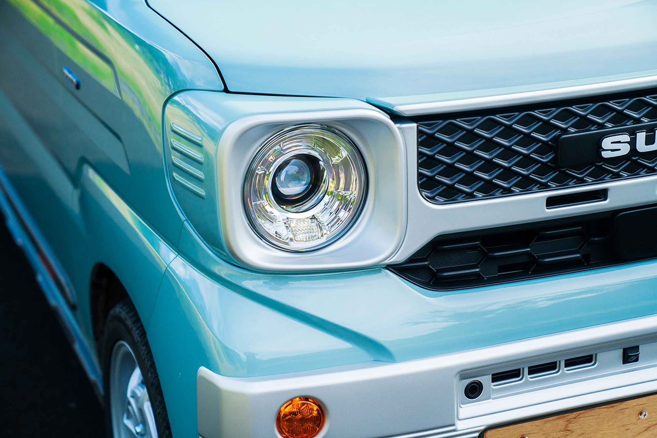 This $880 Kit Turns Suzuki’s Boxy Kei Car Into A Retro Off-Roader ...