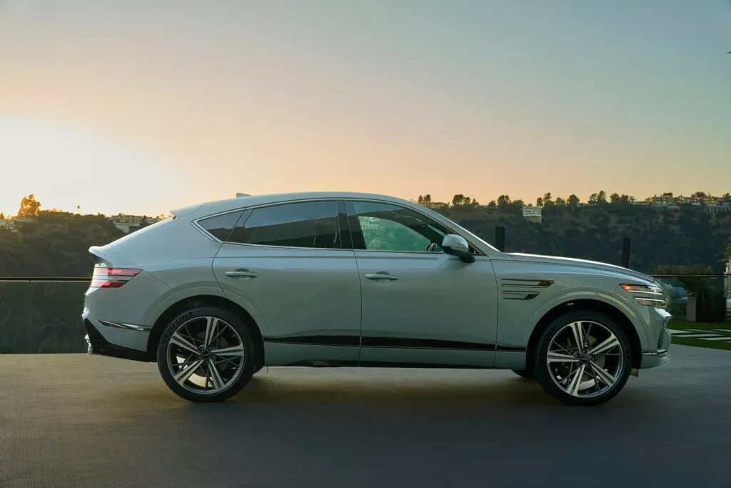 2025 제네시스 GV80 쿠페 - 아우디 BMW 보다 비싼가격 [US] : 클리앙